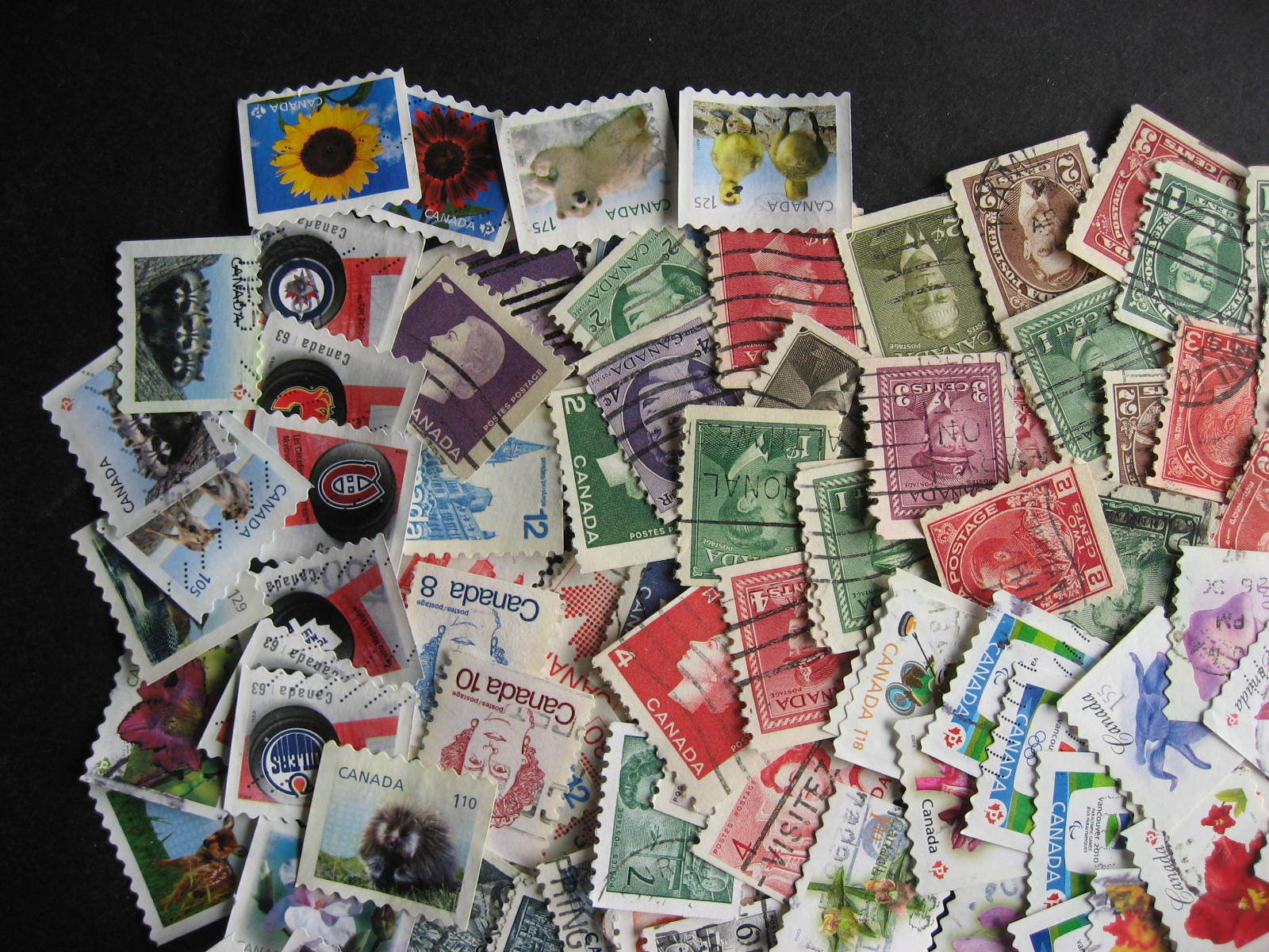 CANADA coil stamps 145 different used,nice modern here too! Some mixed ...