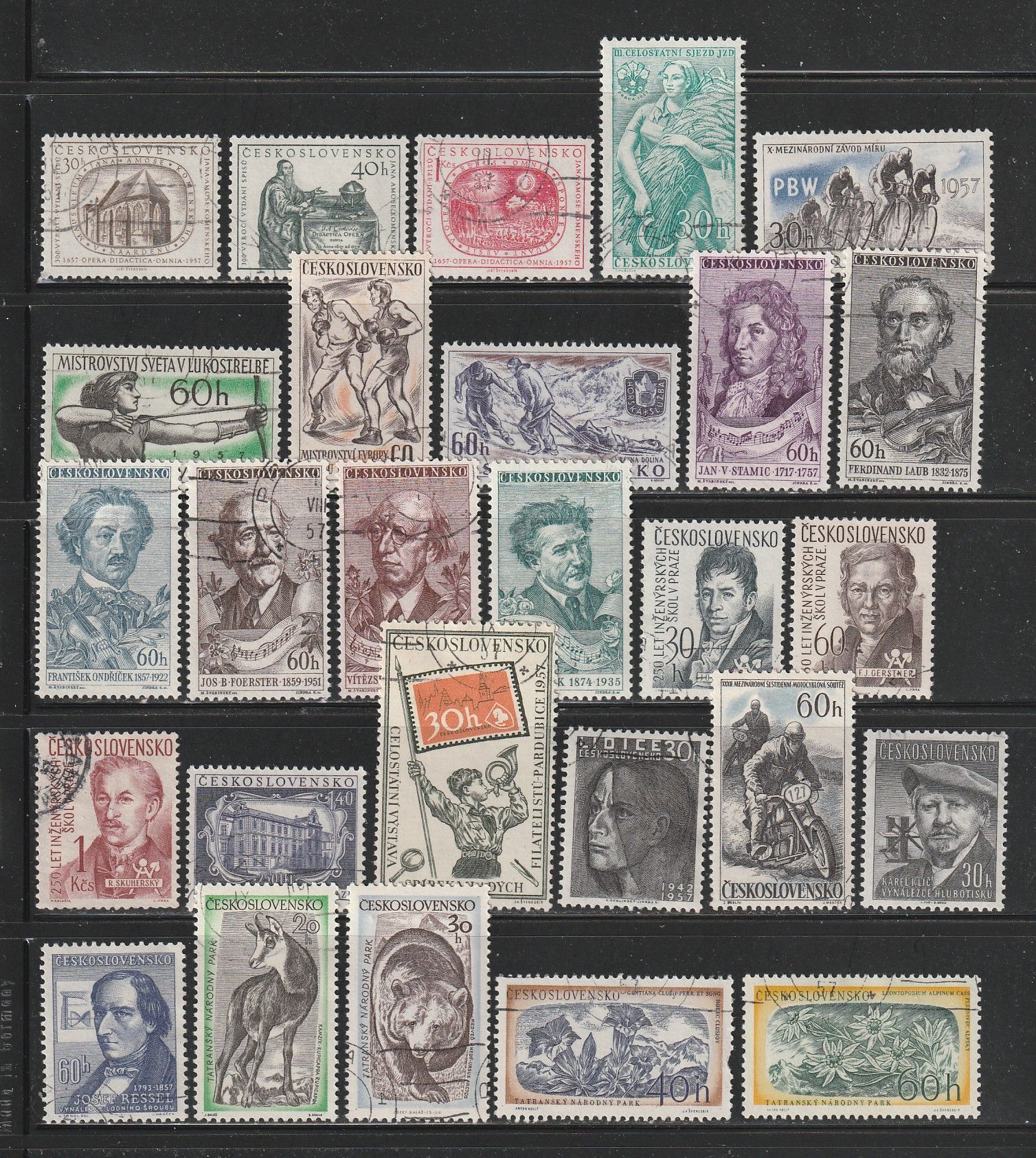 Czechoslovakia Collection D - 4 Scans - All the stamps are in the scans ...