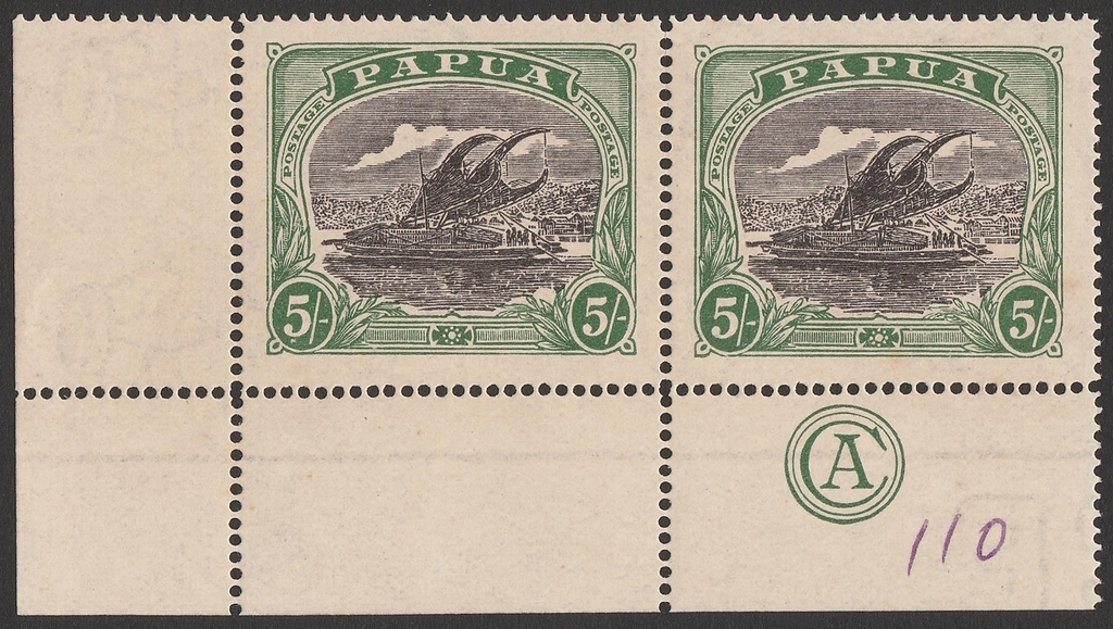PAPUA 1916 Lakatoi 5/- black & green pair with CA monogram at right ...