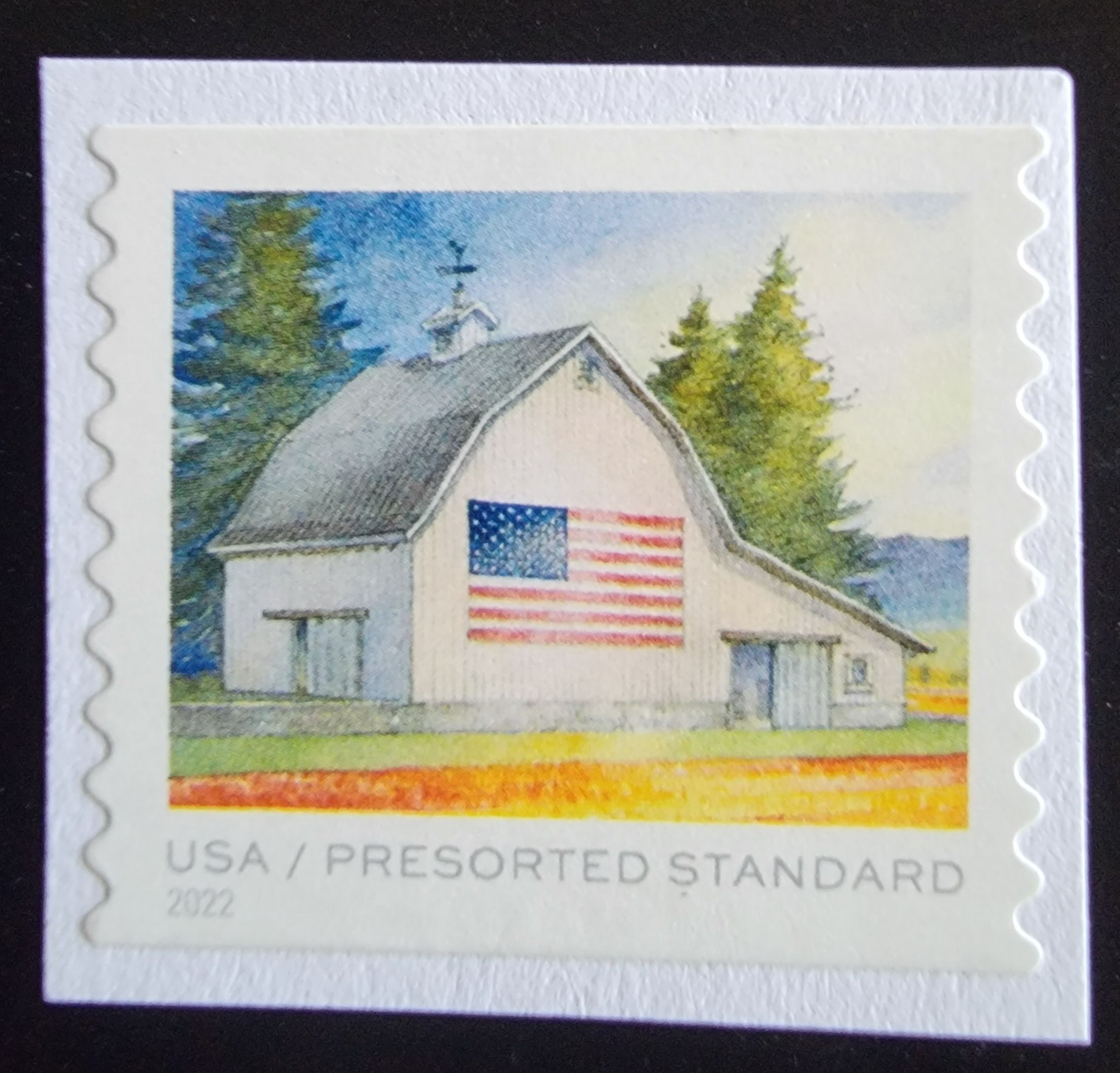 2022 Flags on Barns - White Barn with Gambrel Roof) | United States ...