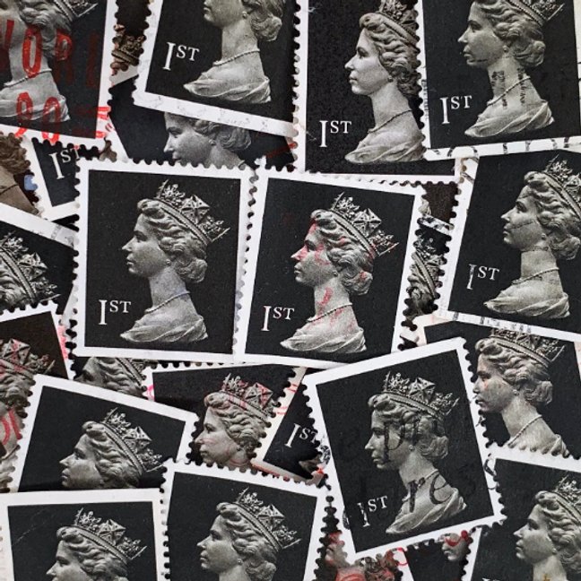 25 x Black, used, British, 1st Class Machin postage stamps | United ...