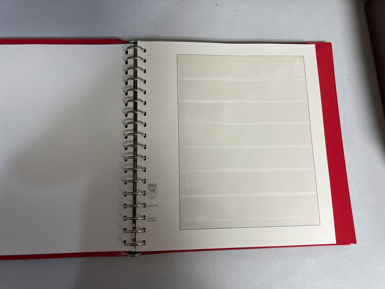 Lindner Hingless Stamp Album, Binder and 15 Blank Pages | Publications ...