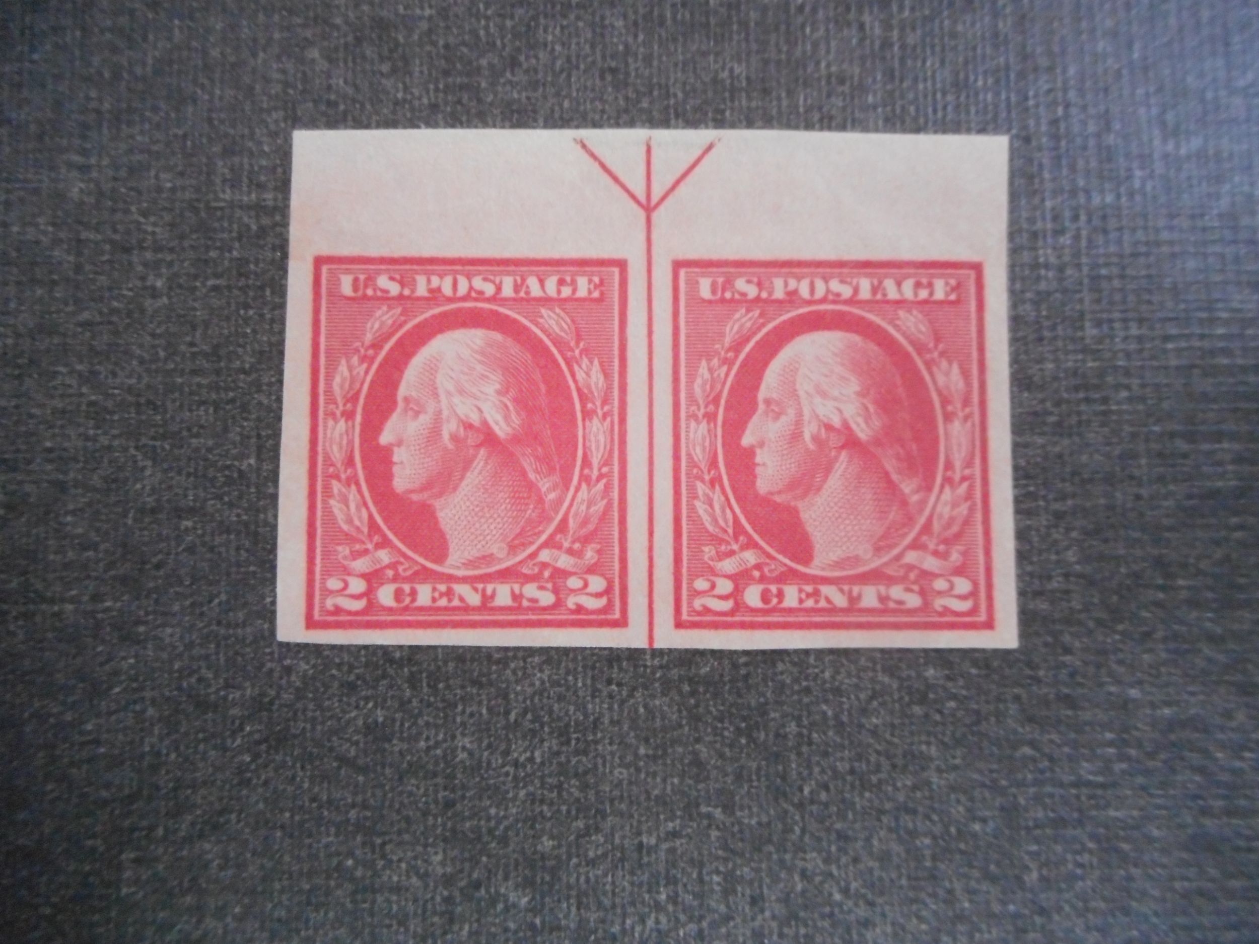 # 409 VFNH Pair with Vertical Arrow | United States, General Issue ...