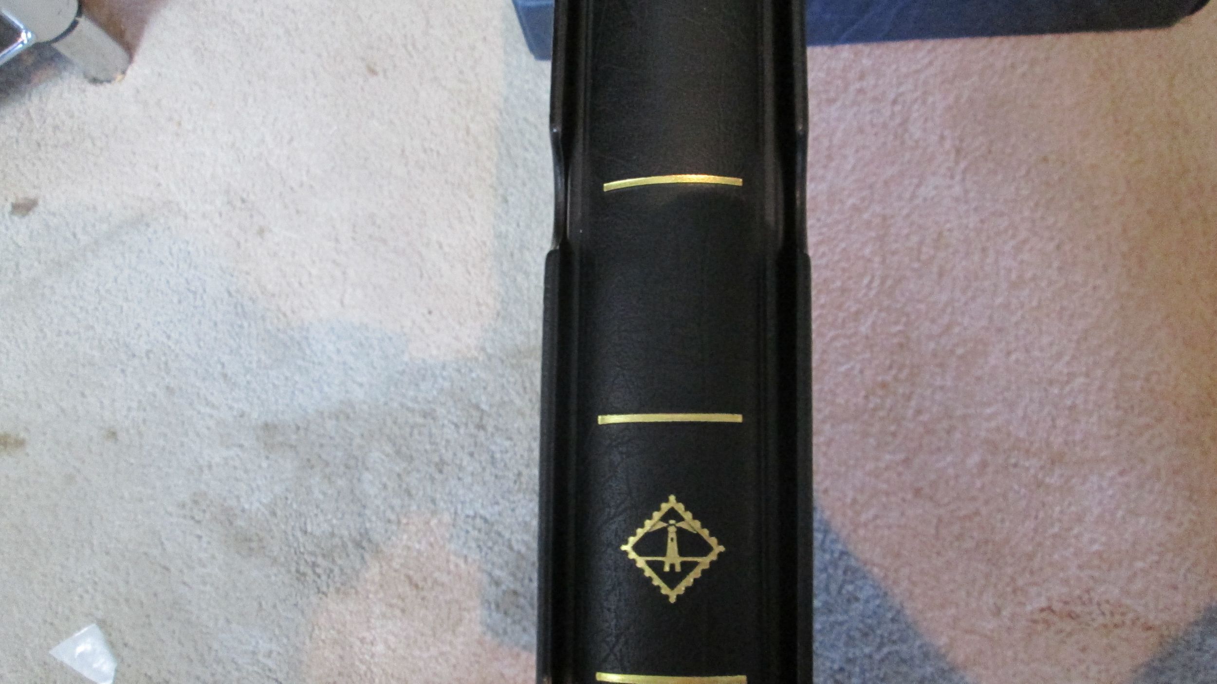 Smaller Lighthouse 4-Ring Album with Dust Case with23x 4 Pocket clear ...