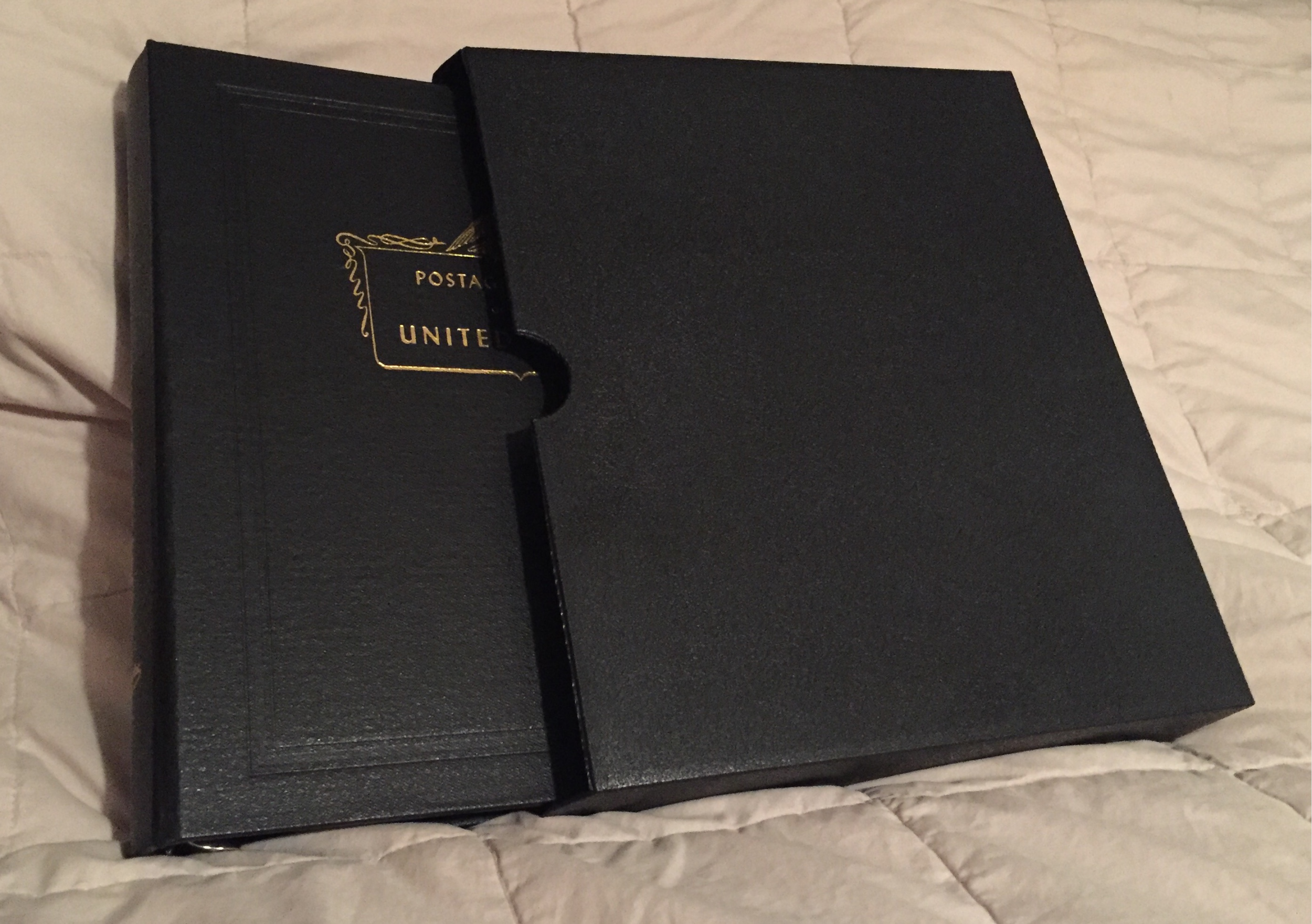 White Ace Black 3-Ring Hard Shell Binder w/Hard Shell Dust Cover ($60 ...