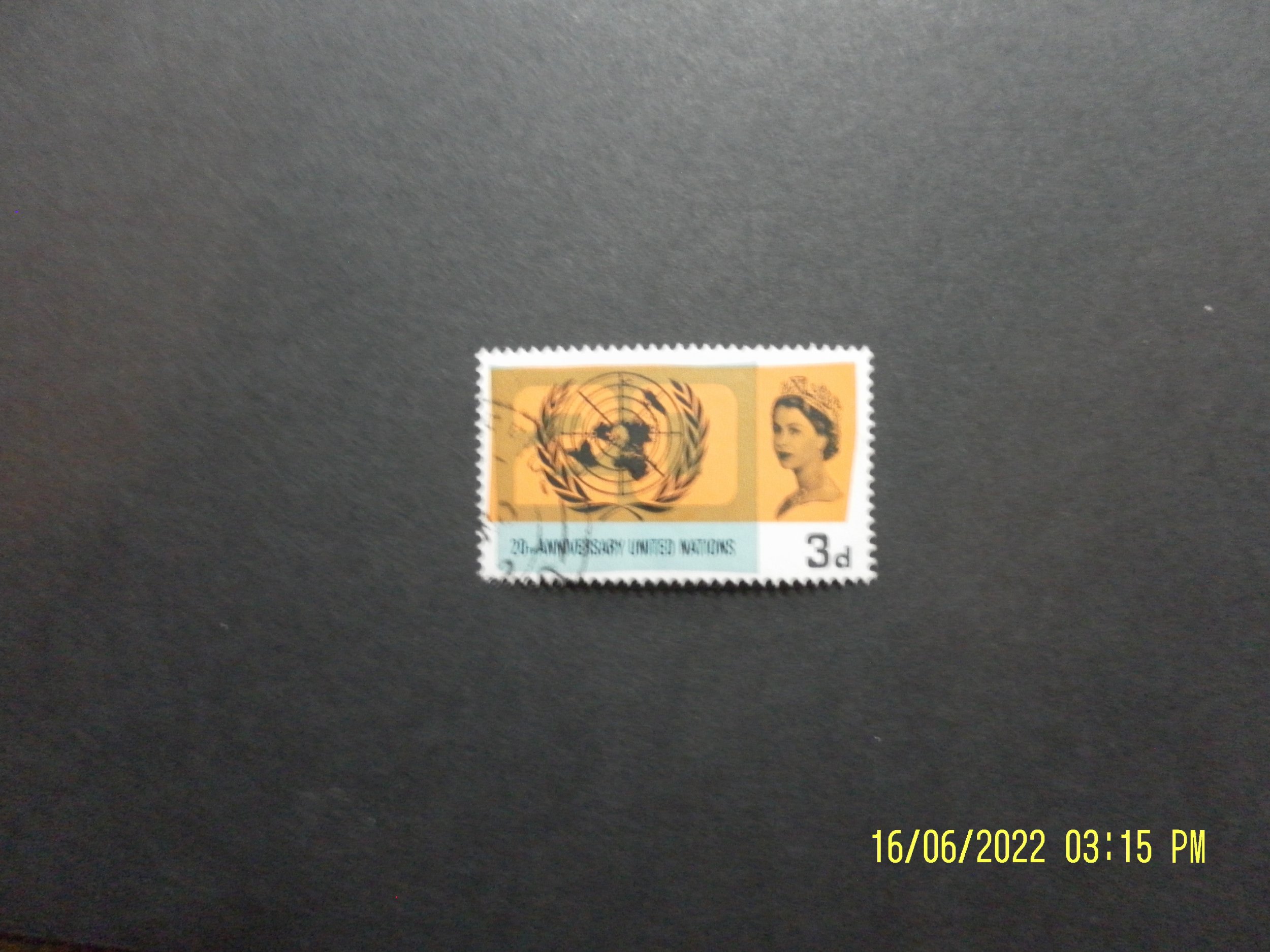 Queen Elizabeth 11 ERA - Used 3d Stamp 20th Anniversary of United ...