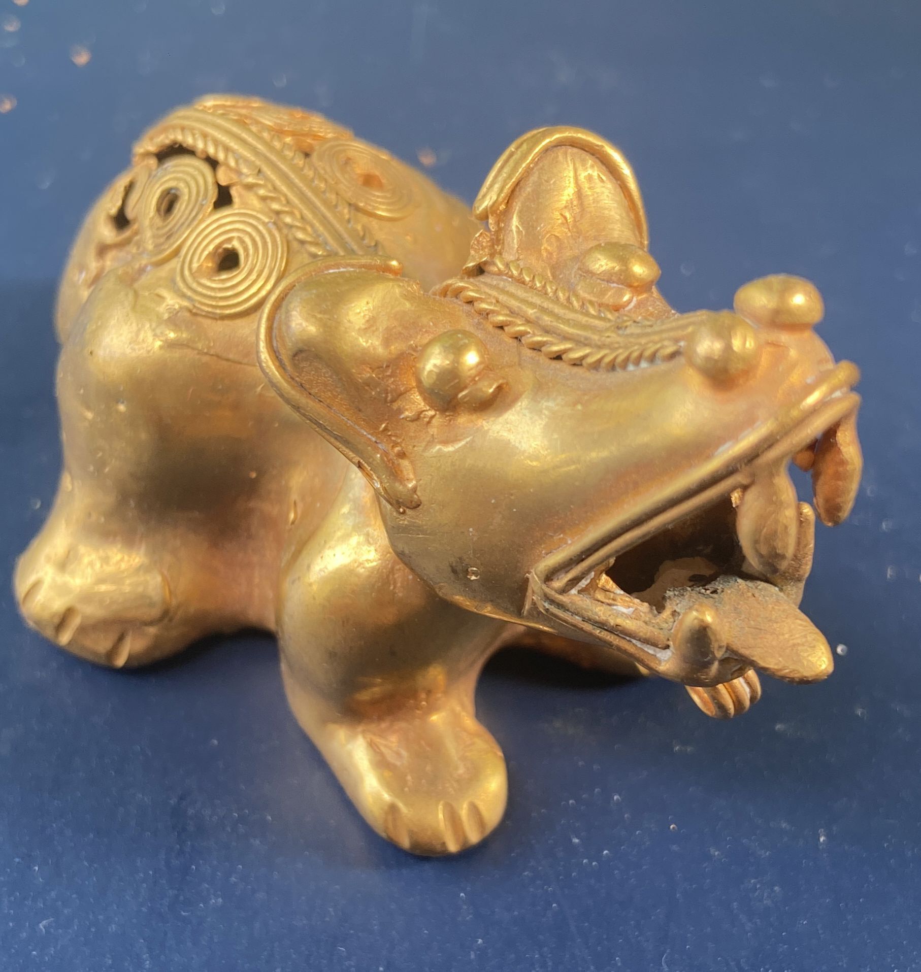 O) Tumbaga Details About Copper and Gold Alloy, Dog, Columbian Figure ...