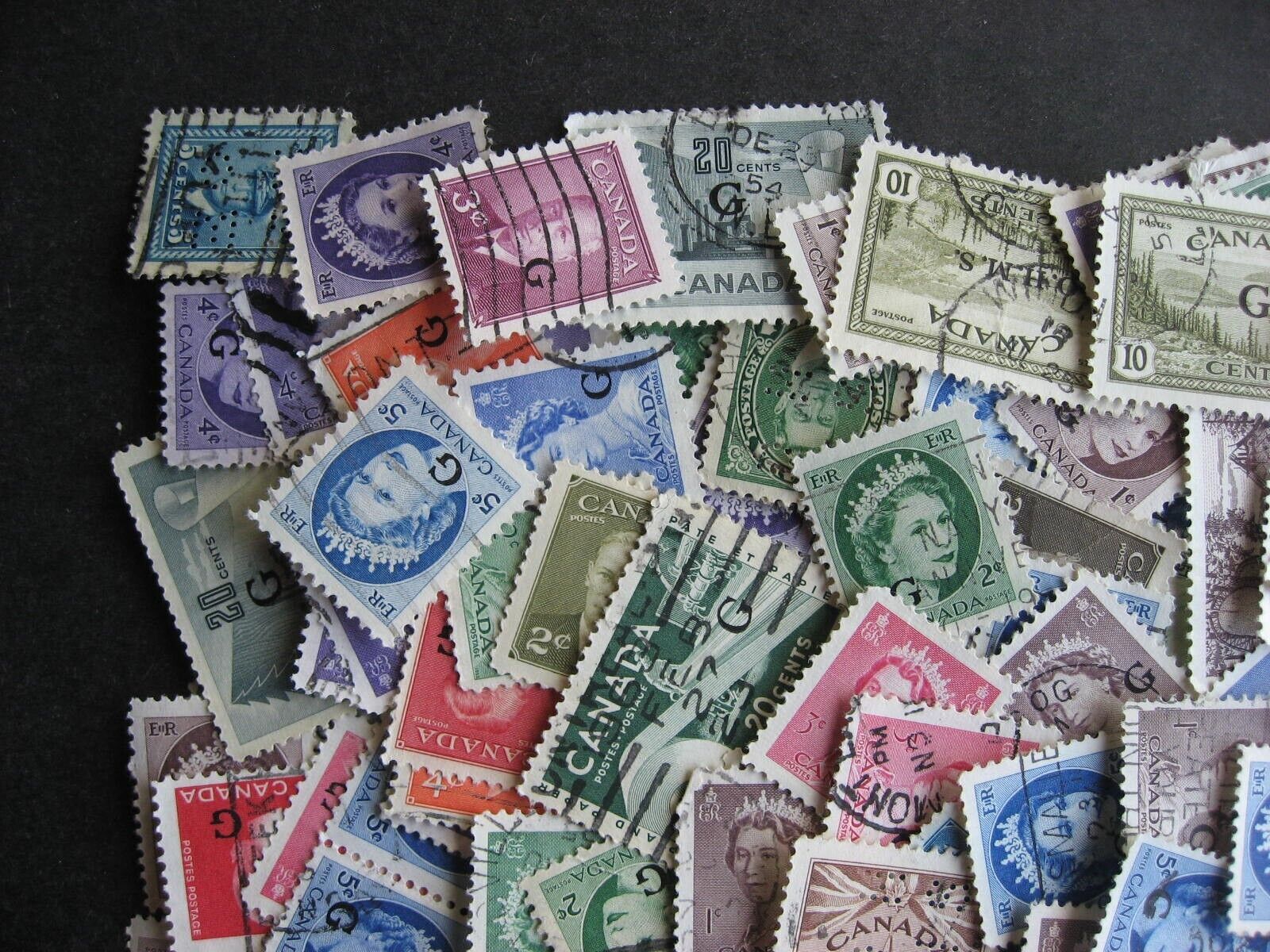 Canada official overprinted, perfin mixture 100 (duplicates, mixed cond ...