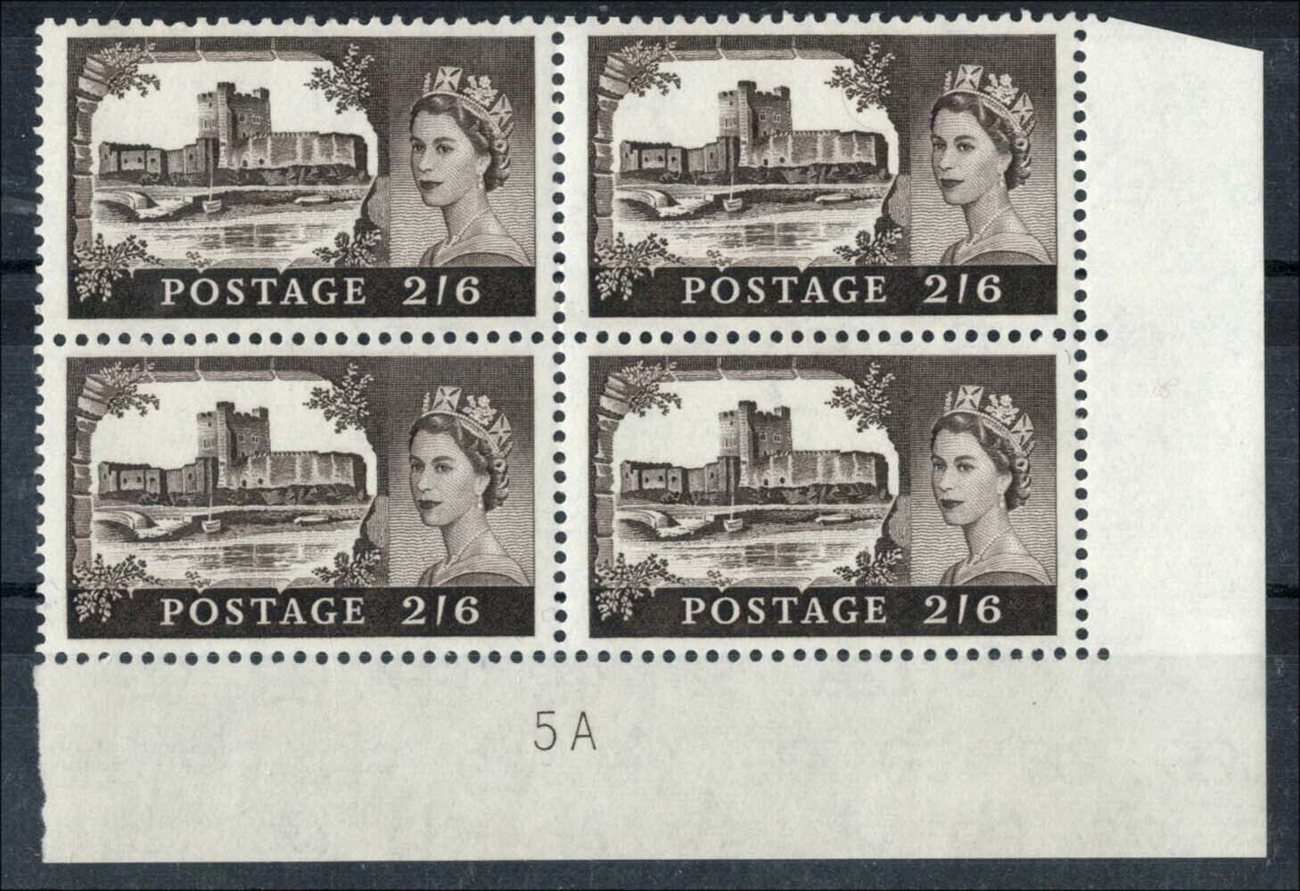 GB 1963 Castles 2/6d plate 5A corner block of 4 um | Great Britain ...