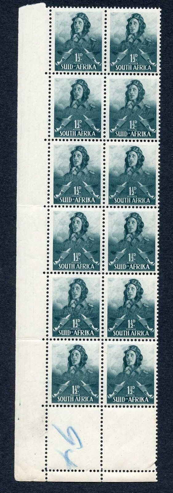 South Africa SG90 1 1/2d myrtle-green U/M Block (offset on 2 stamps ...