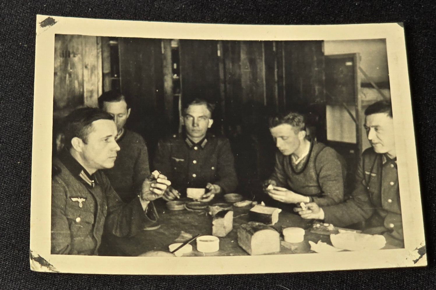 WEHRMACHT OFFICERS EATING WW2 WWII German Military Wartime Photo ...