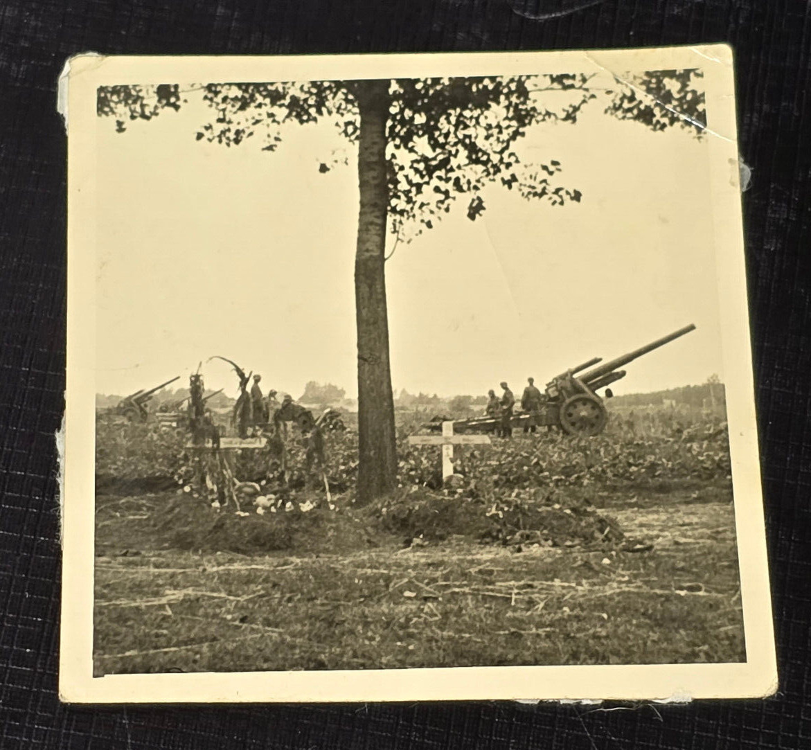 Wow! Soldiers Graves Anti Aircraft Flak GUN Cannon WW2 Wwii German ...