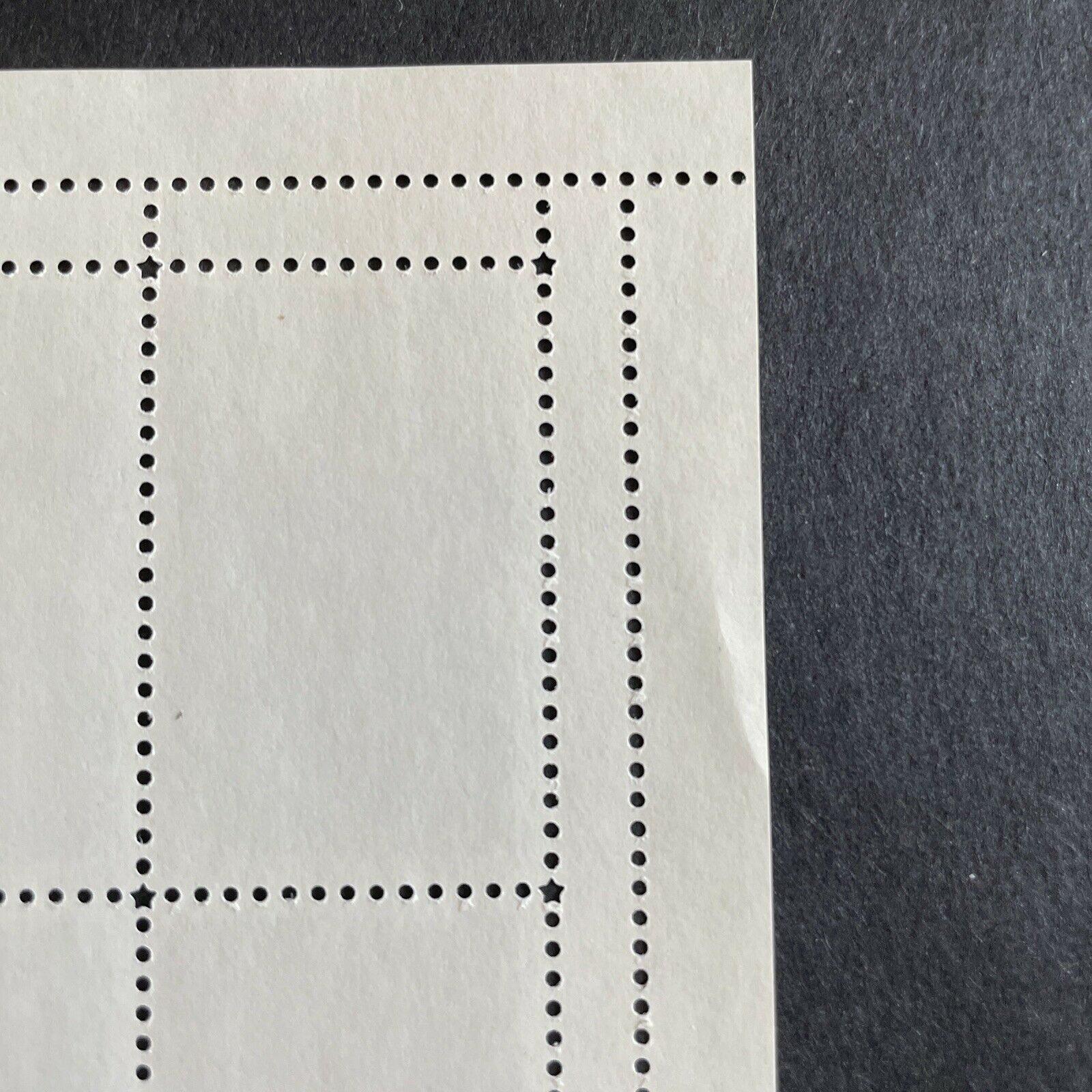 Scott 3446 EDWARD G. ROBINSON Sheet of 20 US 33¢ Stamps 2000 NH ...