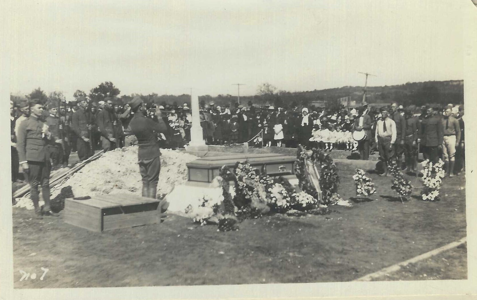 2 WW1 Photos of Eulogy & Taps for a Doughboy W Troops at Attention ...