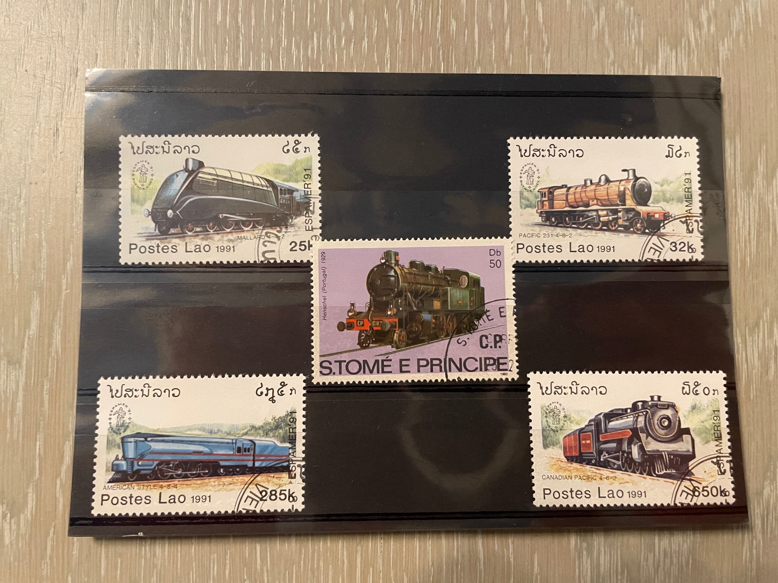 Trains & Locomotives : 5 different issues (5 photos) with Very Fine ...