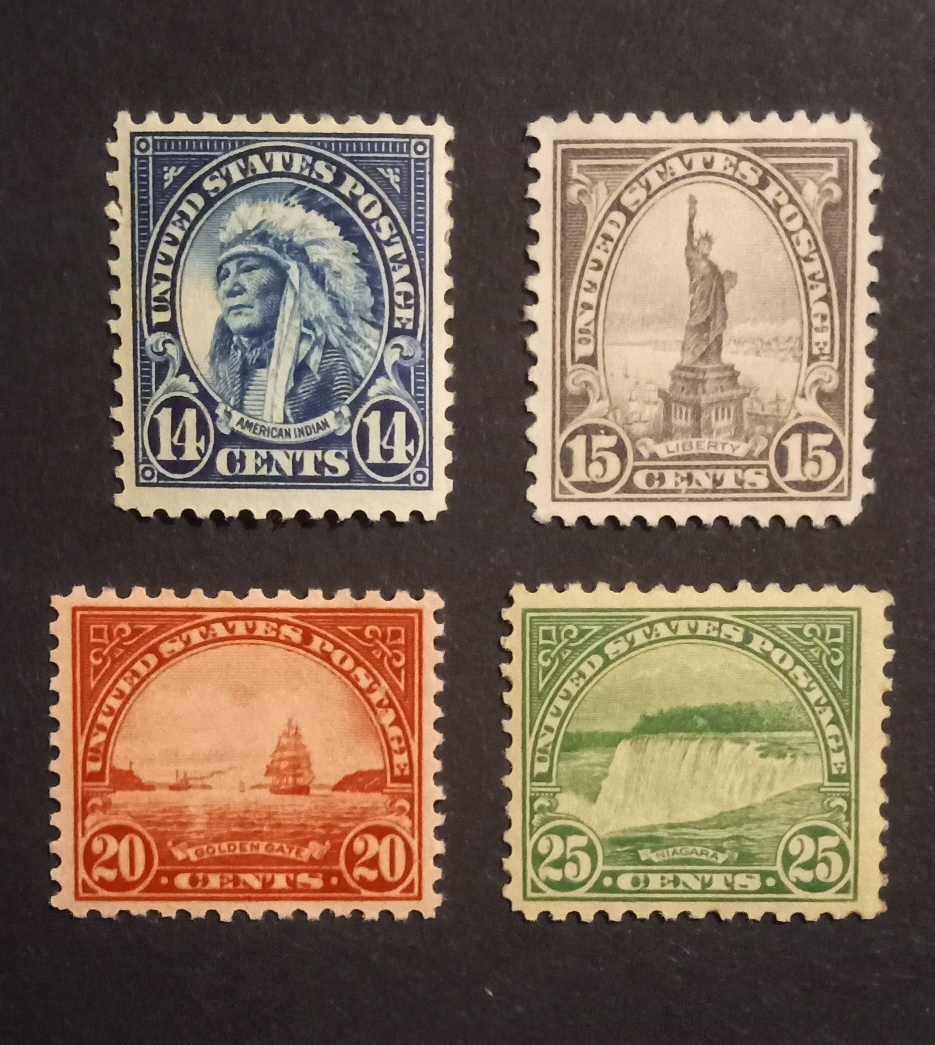573 -565 Fabulous set.! | United States, General Issue Stamp / HipStamp