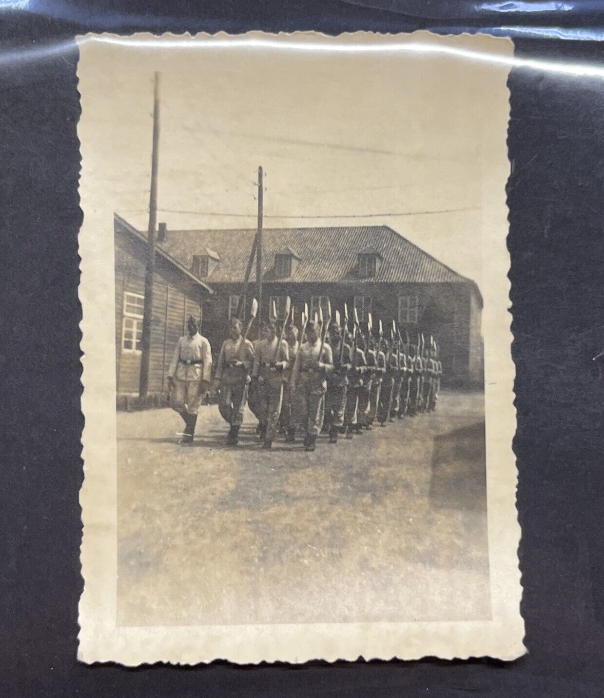 WW2 WWII Original German Military wartime Photo RAD Division W Shovels ...