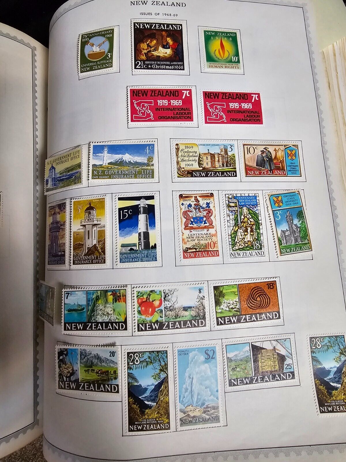 British Worldwide A-Z Stamp Collection in 3 HUGE Minkus Global Albums ...