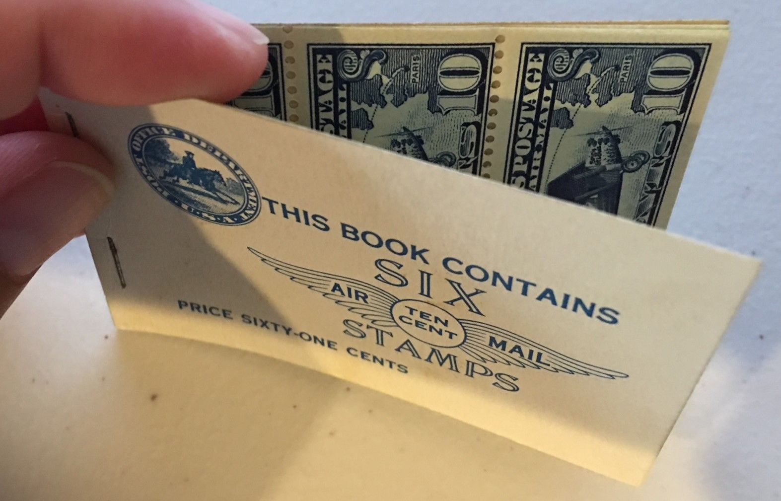 #BKC1 10¢ AIRMAIL UNEXPLODED BOOKLET VF+ OG NH CV $250 BT2142 / HipStamp