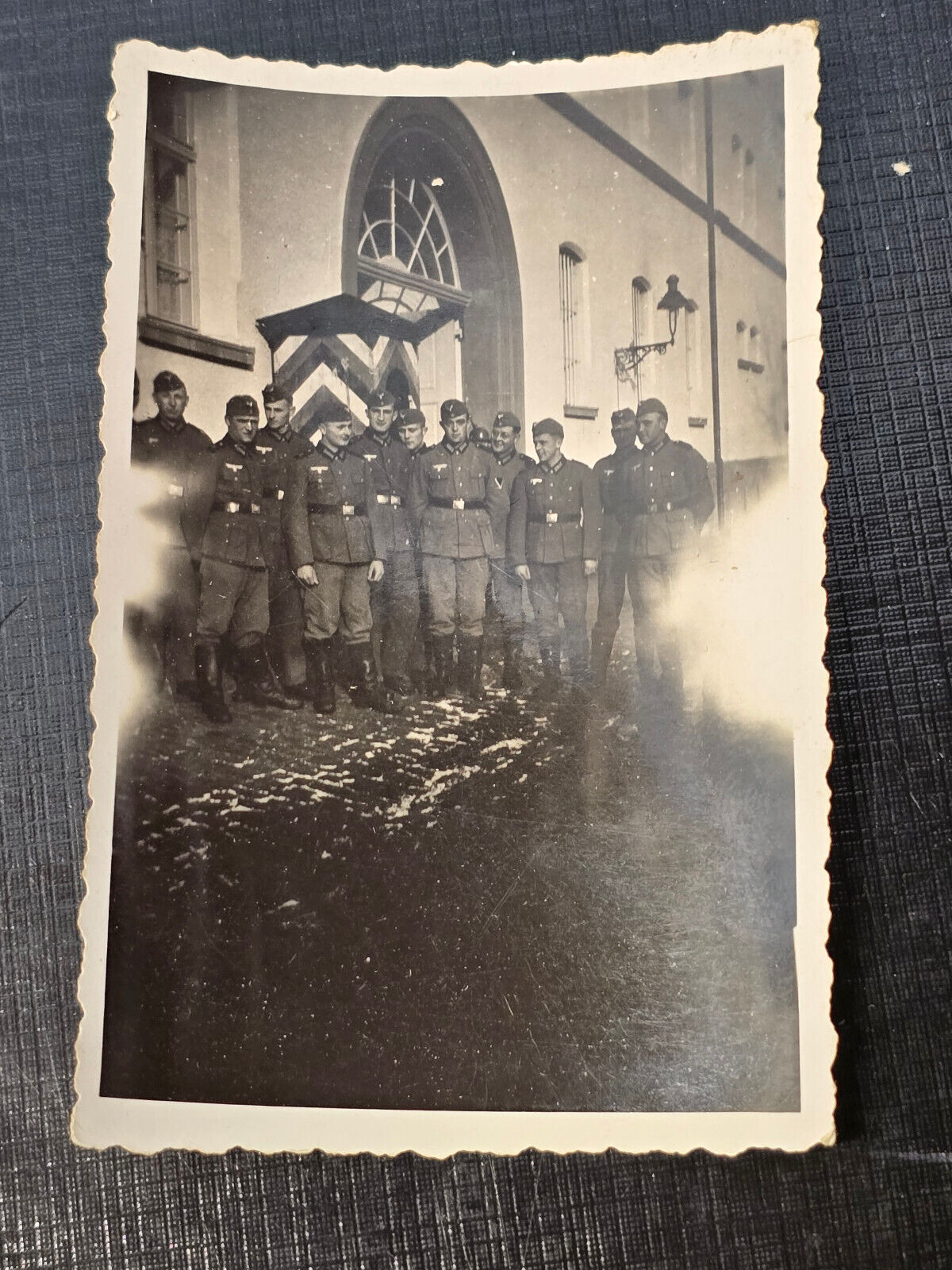 ARMY SOLDIERS POSE AT GUARDS WATCH BOOTH WW2 WWII German Military ...