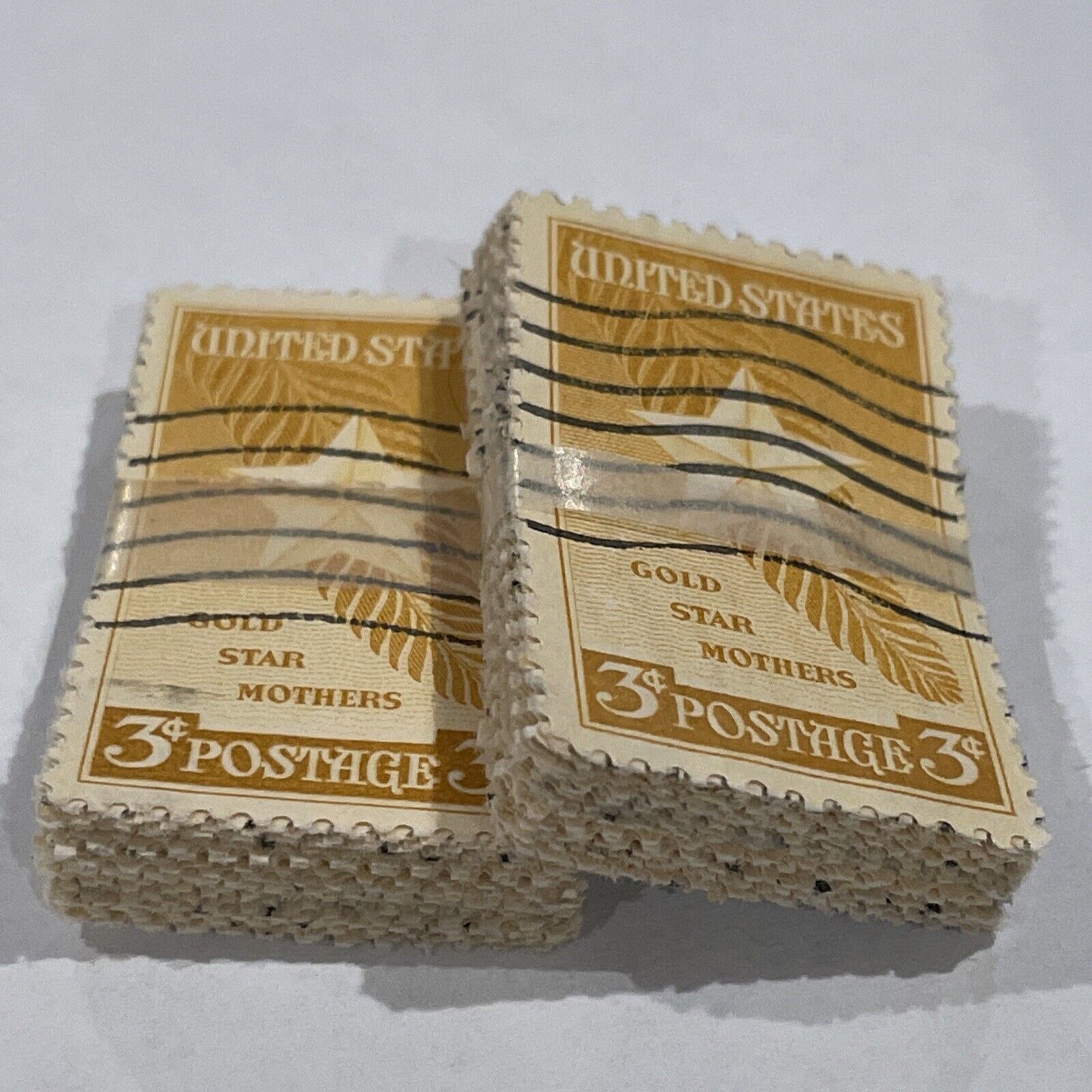 Red Postage Stamps For Crafting; 50 Copies, Gold Star Mothers, Scott ...