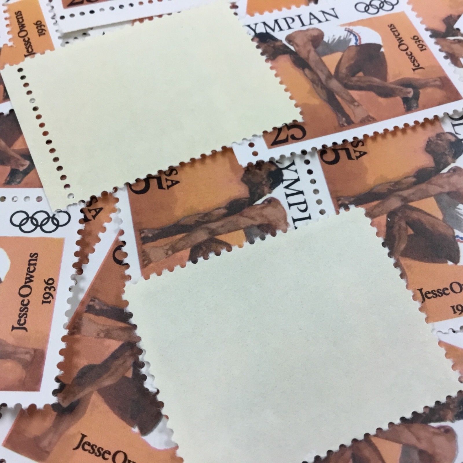 2496 Jesse Owens 1936 Olympic Gold Medalist 100 mint 25c Black Heritage ...