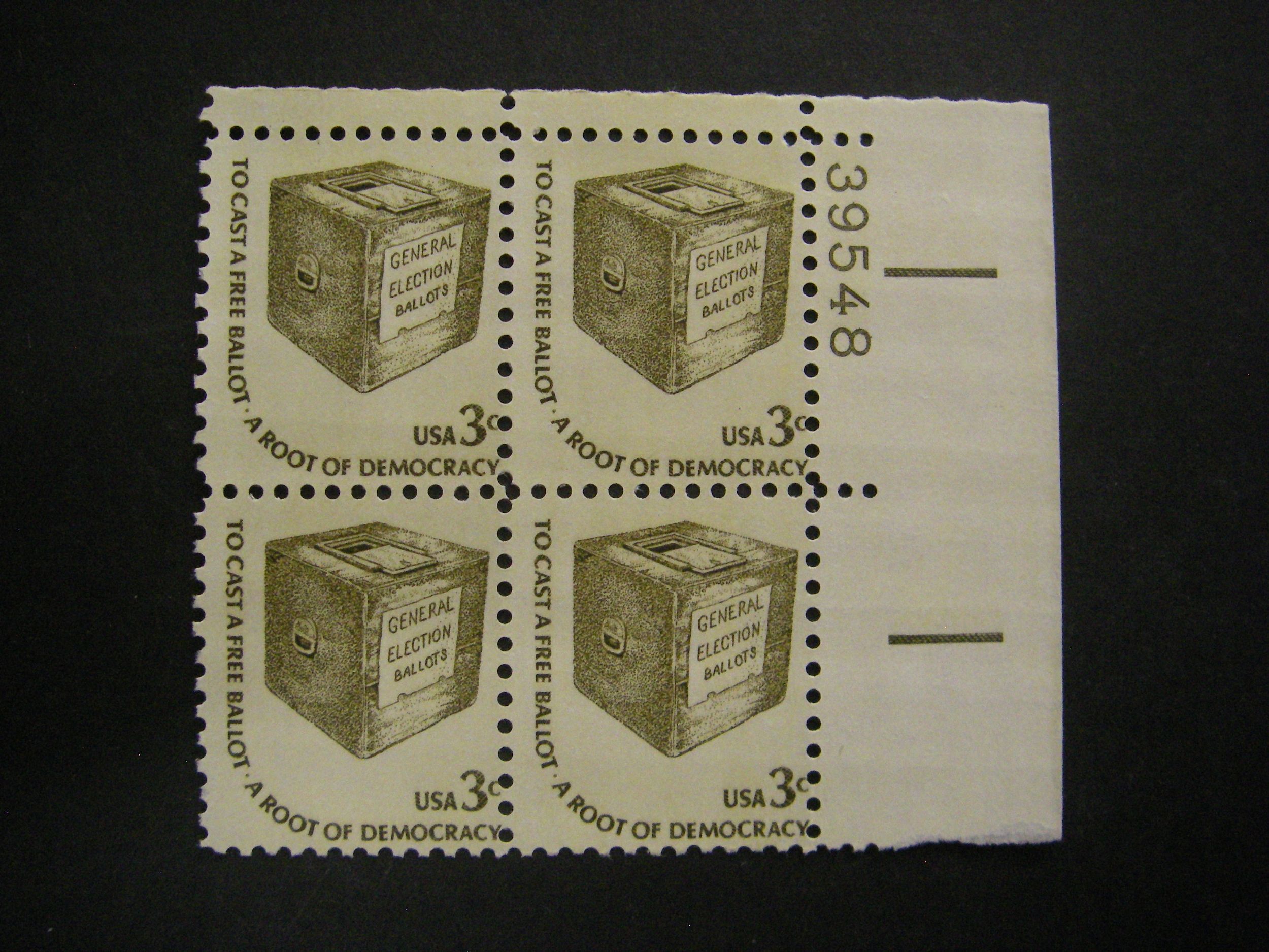 Scott 1584, 3c Ballot Box, PB4 #39548 UR, dull gum, MNH Americana ...