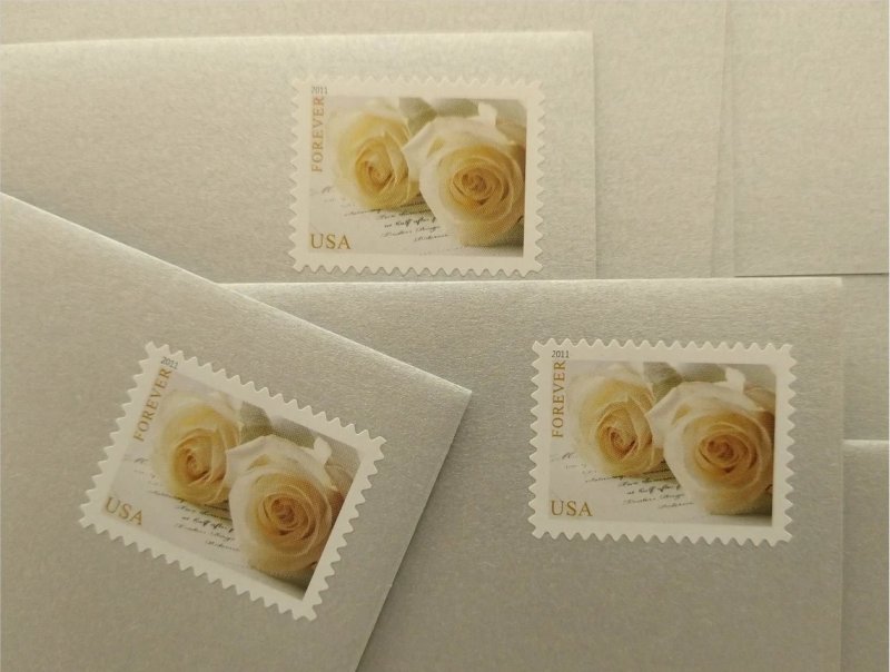 USPS 100 booklets＝2000 stamps wedding roses forever stamps | United ...