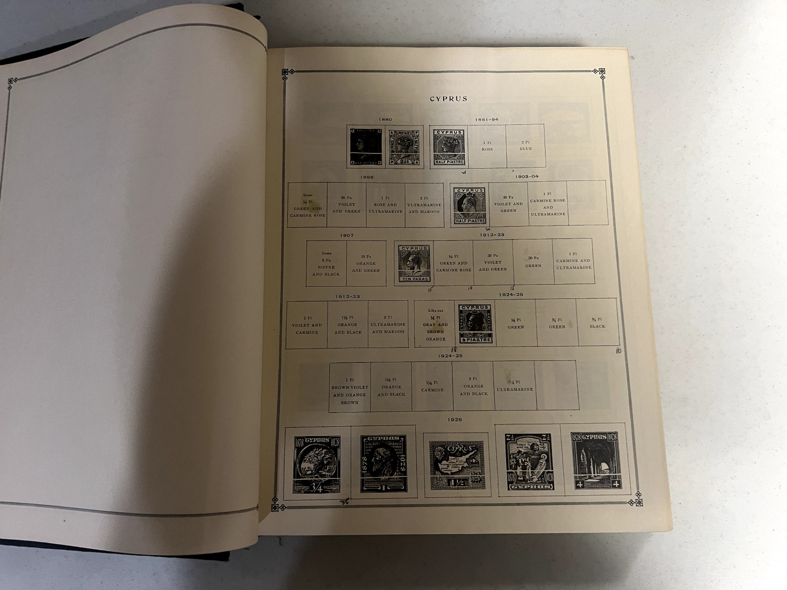 Scott International Stamp Album 1850 to 1970, Countires Cilicia to ...