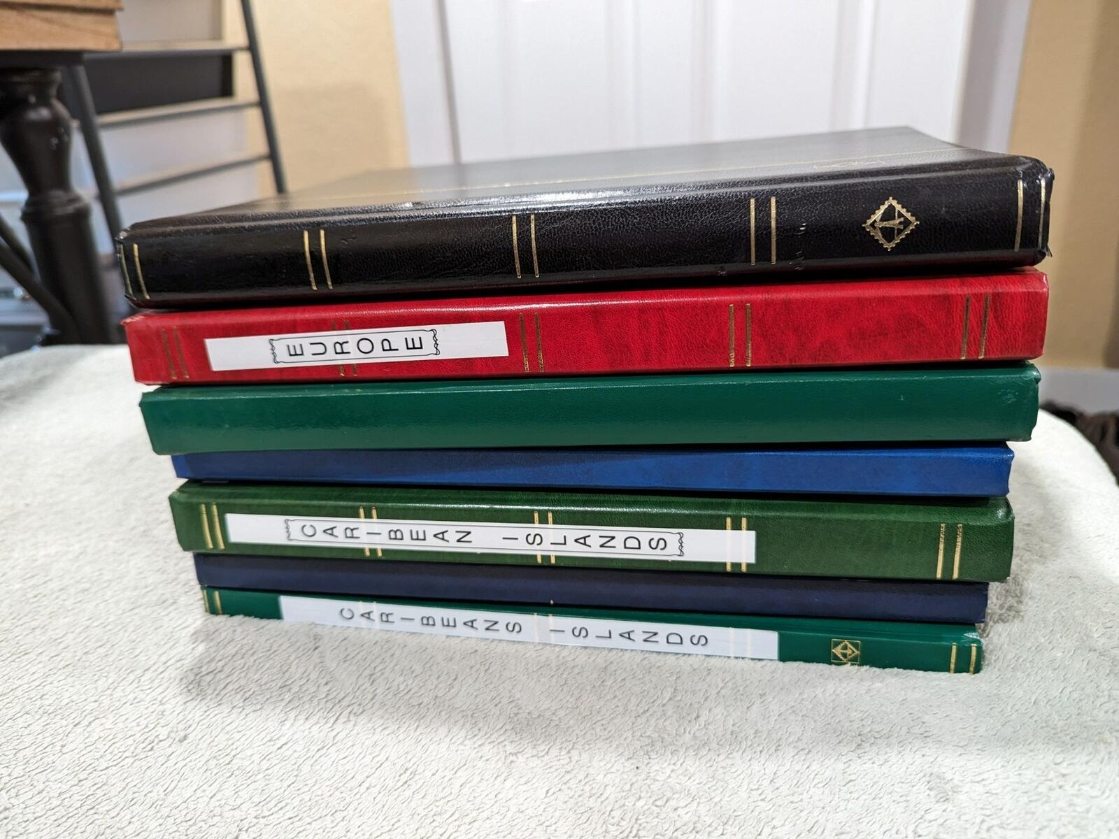 WW Collection In 7 Stock Books! - Unchecked - Many Better Stamps ~132 ...