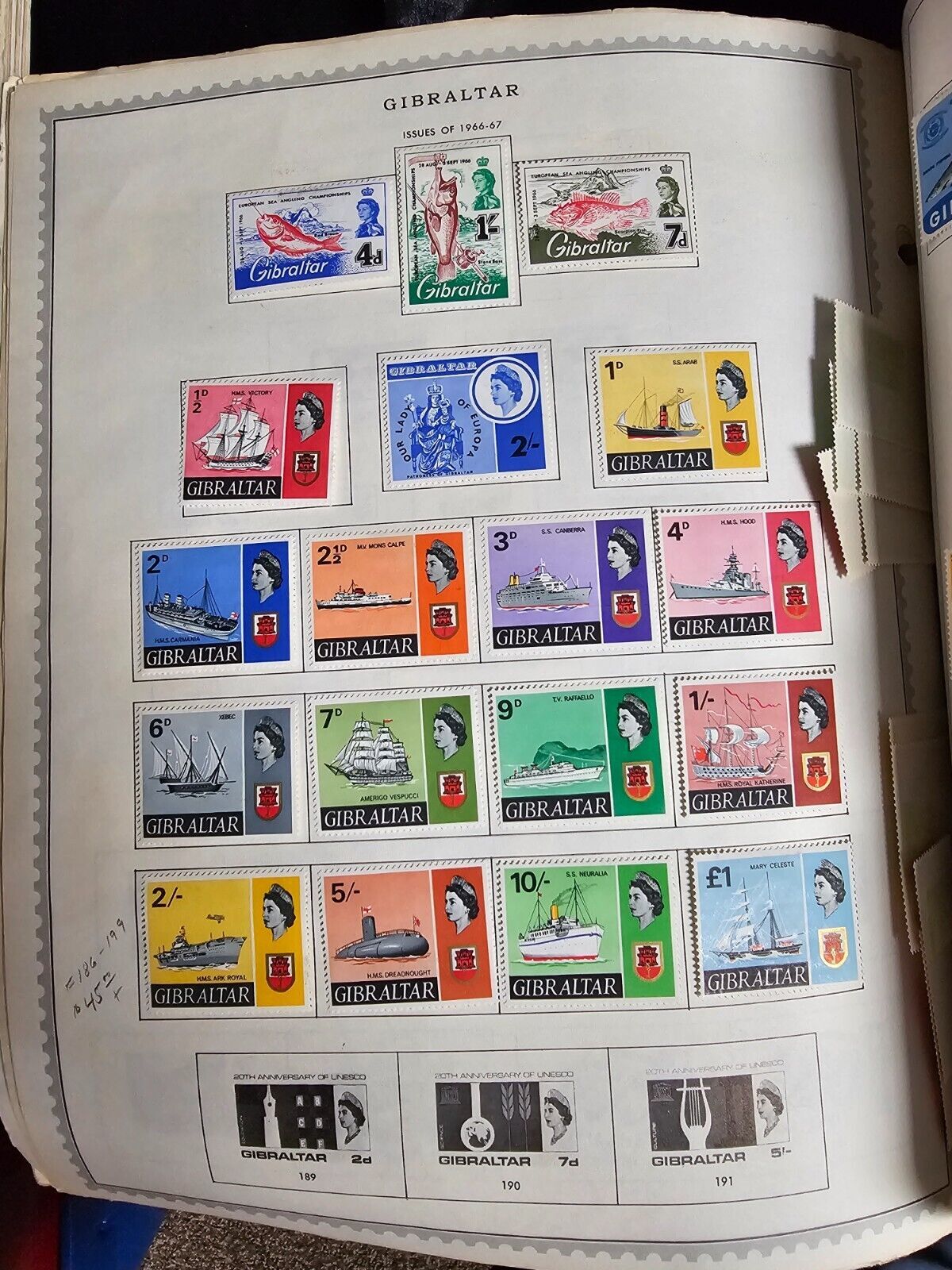 British Worldwide A-Z Stamp Collection in 3 HUGE Minkus Global Albums ...