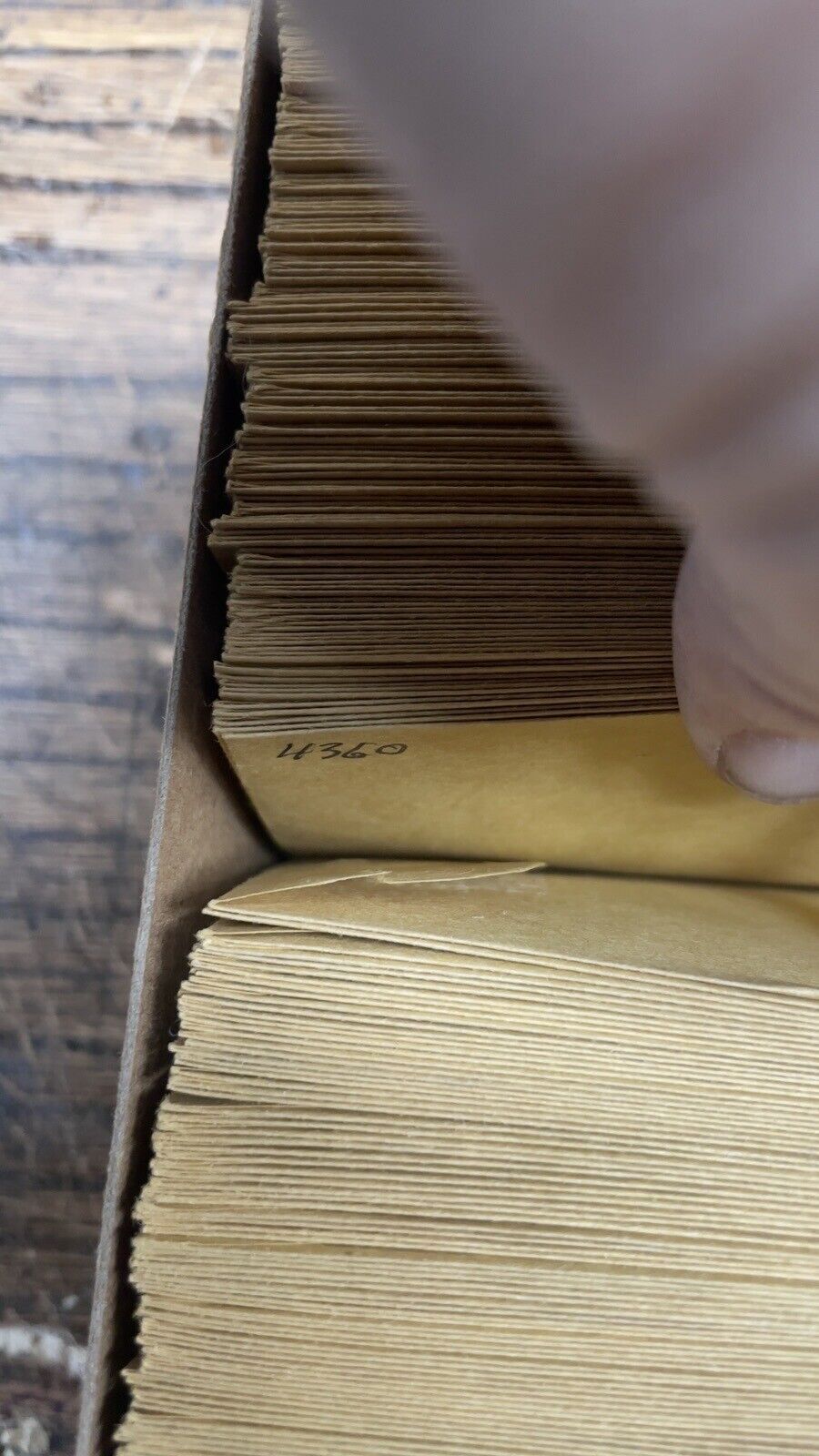 Sorted and packaged US used off paper, Scott range 559-4700. | United ...