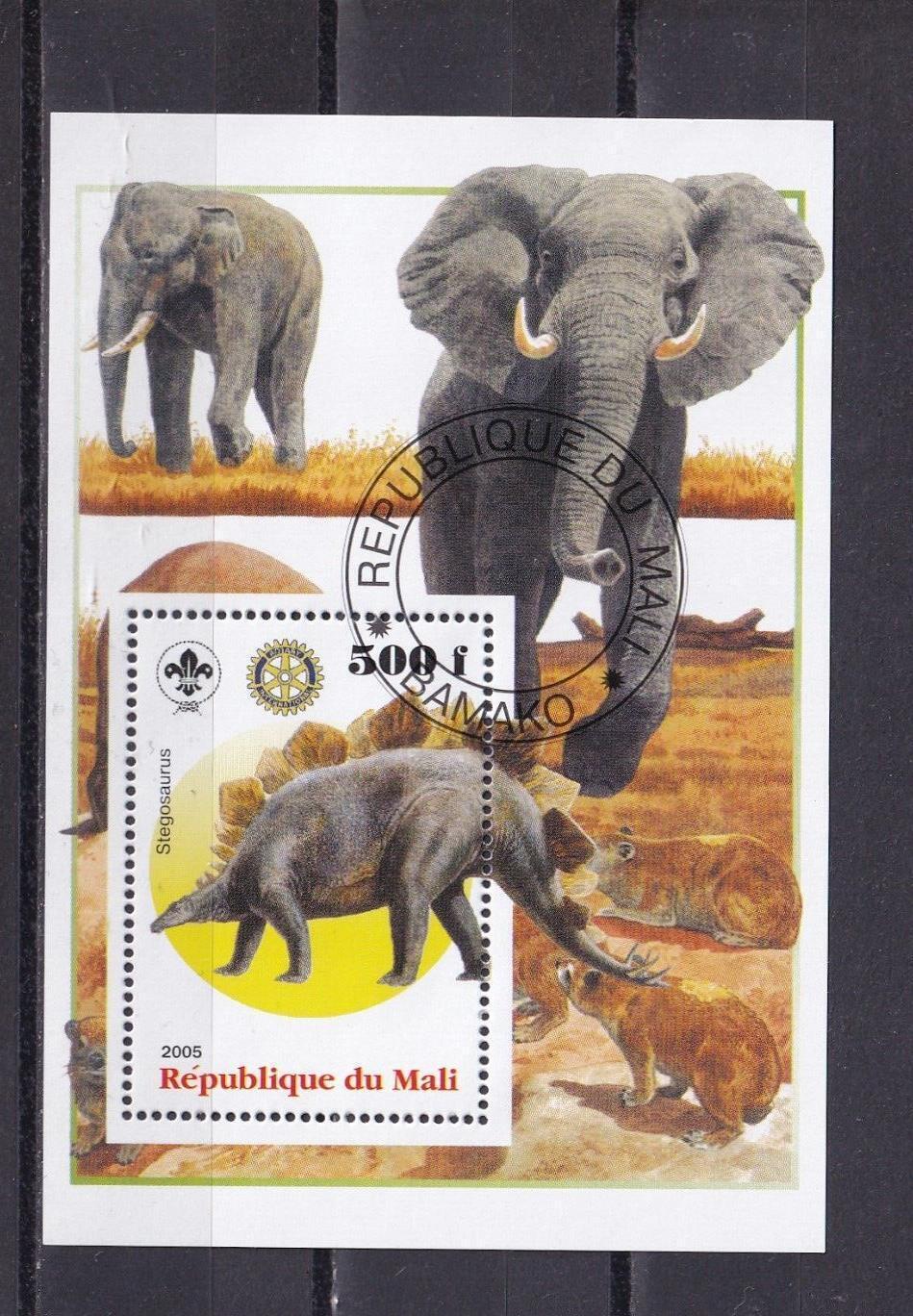 LI02 Mali 2005 Cinderella Dinosaurus and Prehistoric Animals Used Mini ...