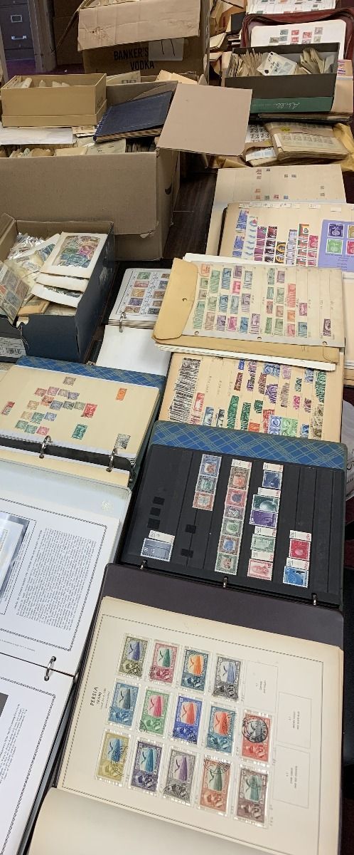 Lifetime Accumulation of Hundreds of Thousands in 6 Large Cartons ...