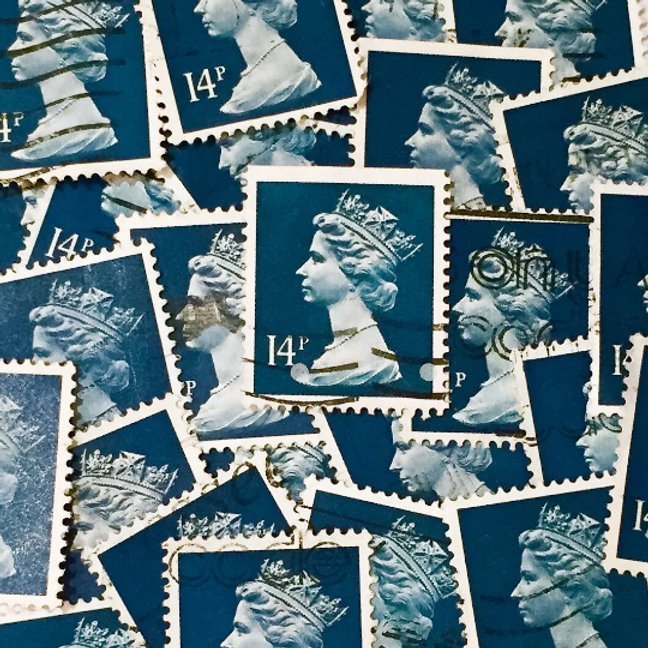 25 x Navy Blue, used, British, 14p Class Machin postage stamps all off ...