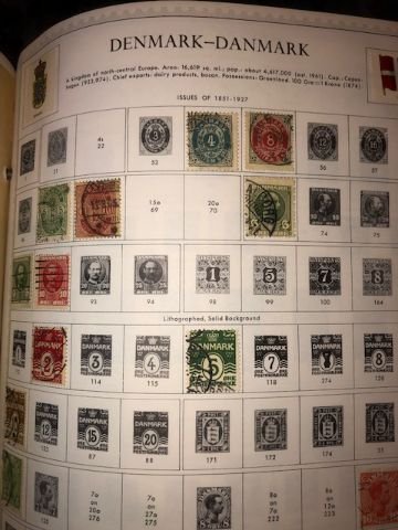 Minkus Album Containing 4709 Stamps. See scans and description ...