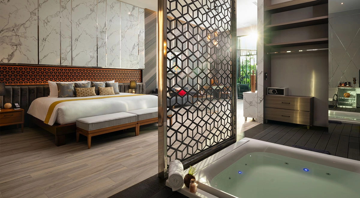 TOPAZ JACUZZI - The Gems Pattaya