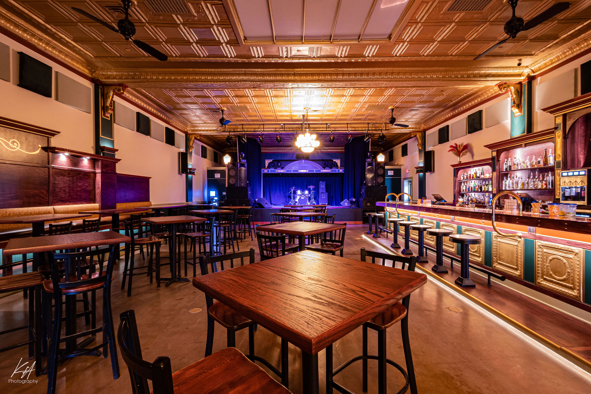 The Ideal Theater & Bar | Hoopla