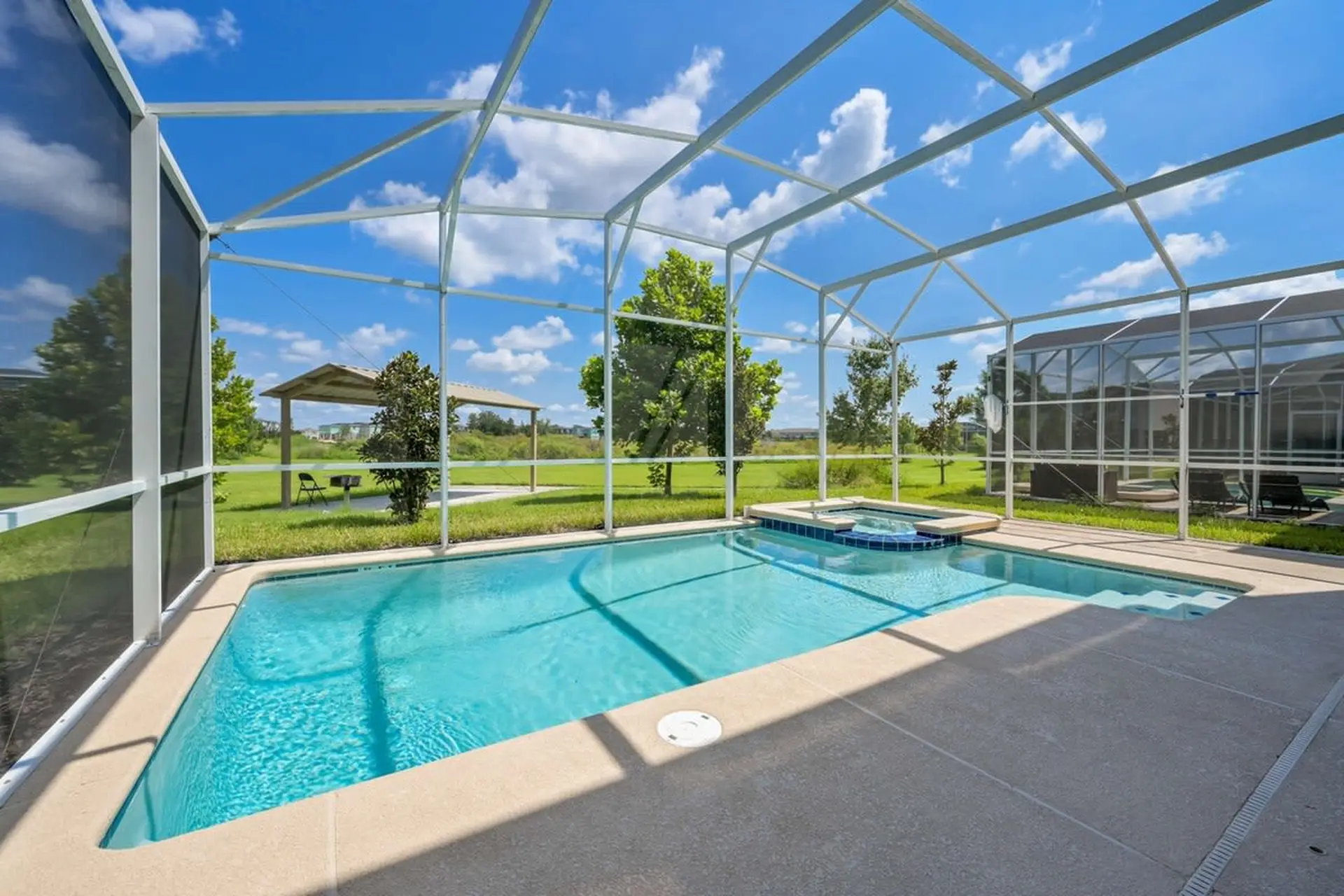 Blog - Orlando Vacation Rentals with Private Pools | Winter Guide 2025