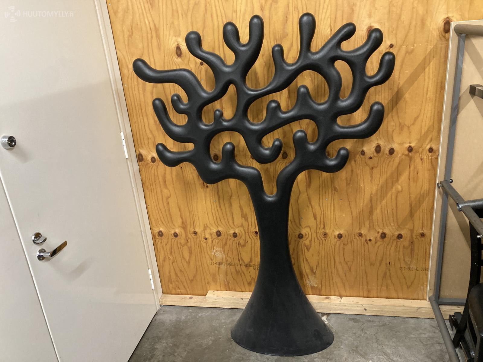 The Tree, design Eero Aarnio – Huutomylly.fi