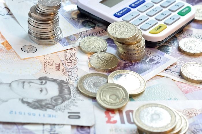 Valuta inglese: banconote e monete