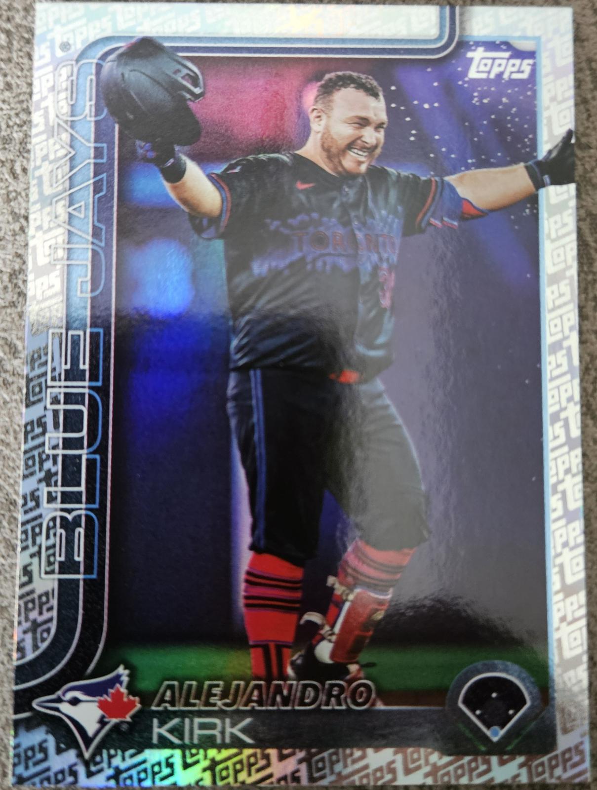 Alejandro Kirk [Topps Foil Pattern] #689 Prices | 2025 Topps Series 2 ...