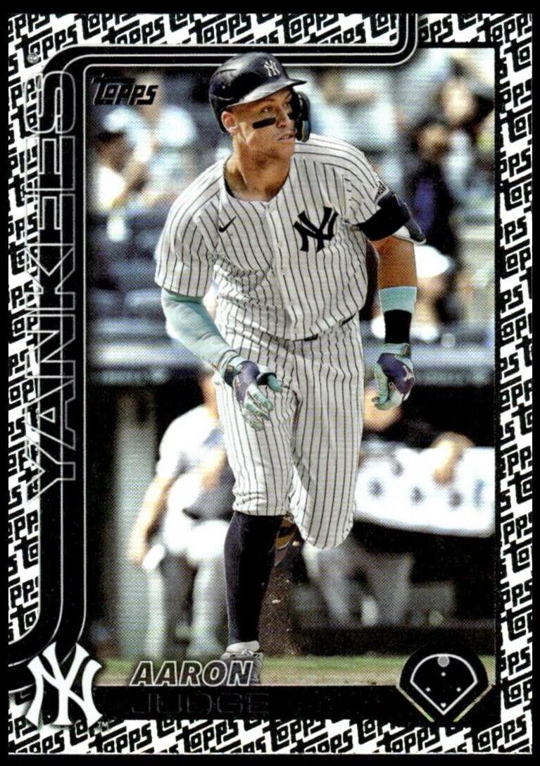 Aaron Judge [Topps Foil Pattern] #300 Prices | 2025 Topps | Baseball Cards