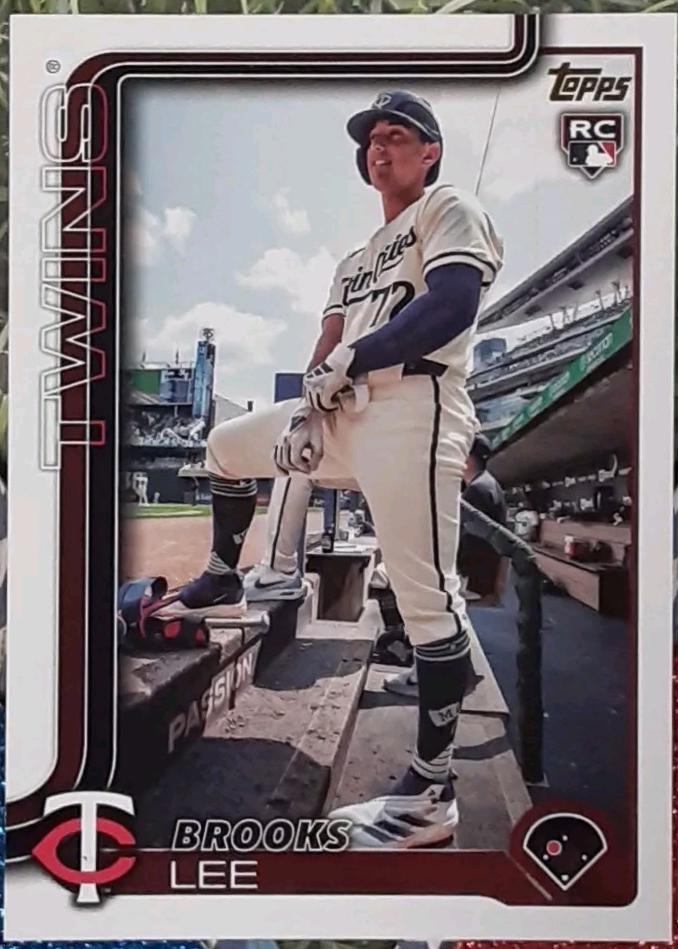 Brooks Lee [Golden Mirror Image Variation] #317 Prices | 2025 Topps ...