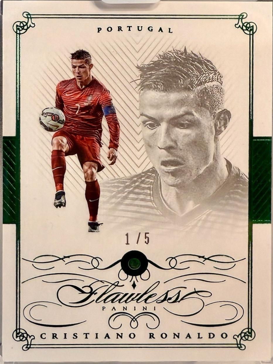 Cristiano Ronaldo [Emerald] #83 Prices | 2016 Panini Flawless | Soccer ...