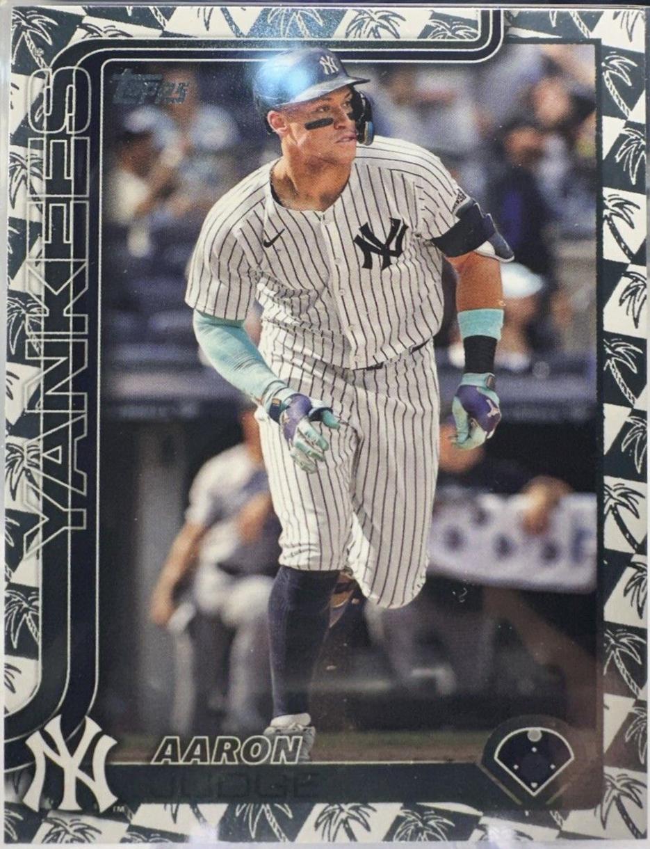 Aaron Judge [Spring Training] #300 Prices | 2025 Topps | Baseball Cards
