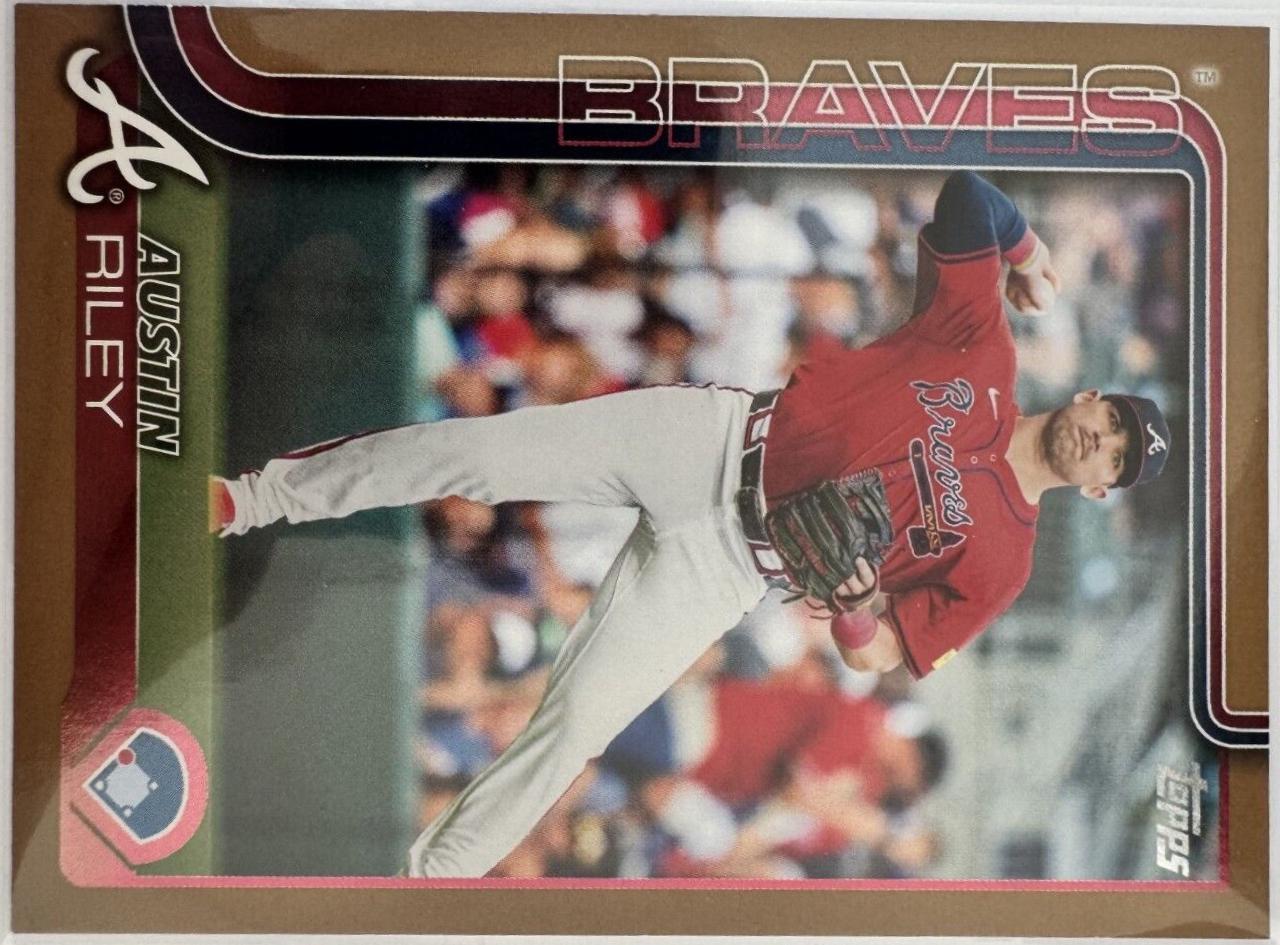 Austin Riley [Gold] #54 Prices | 2025 Topps | Baseball Cards
