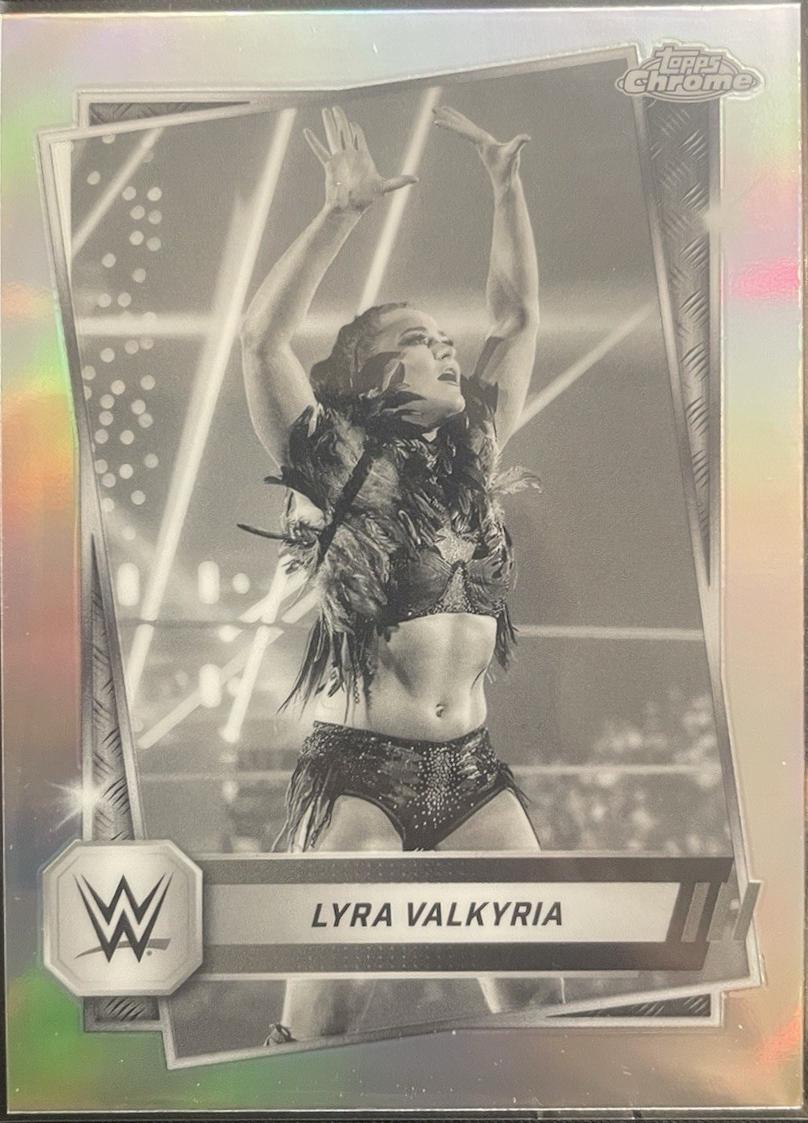 Lyra Valkyria [Black Refractor] #135 Prices | 2025 Topps Chrome WWE ...