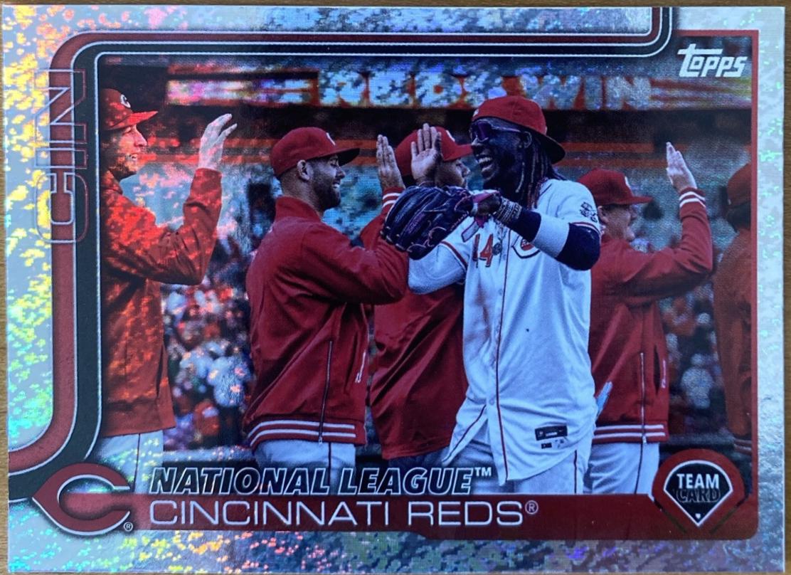 Cincinnati Reds [Sandglitter] #99 Prices | 2025 Topps | Baseball Cards