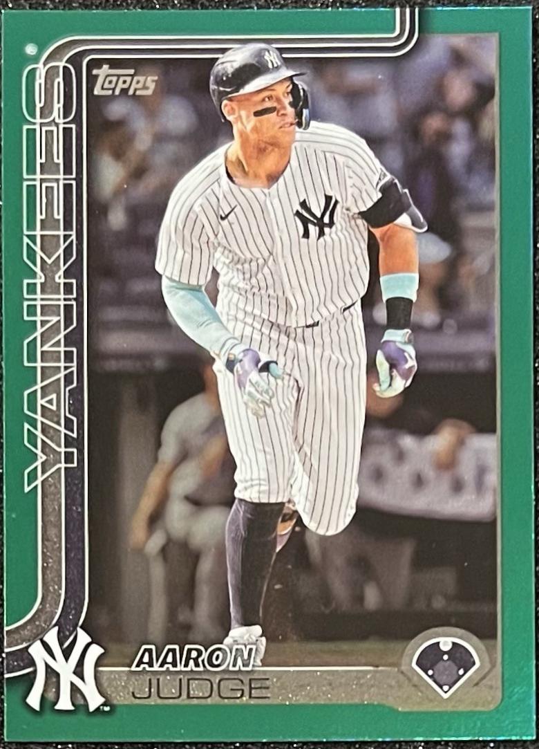 Aaron Judge [Green Foil Flagship Real One Autograph] #300 Prices | 2025 ...